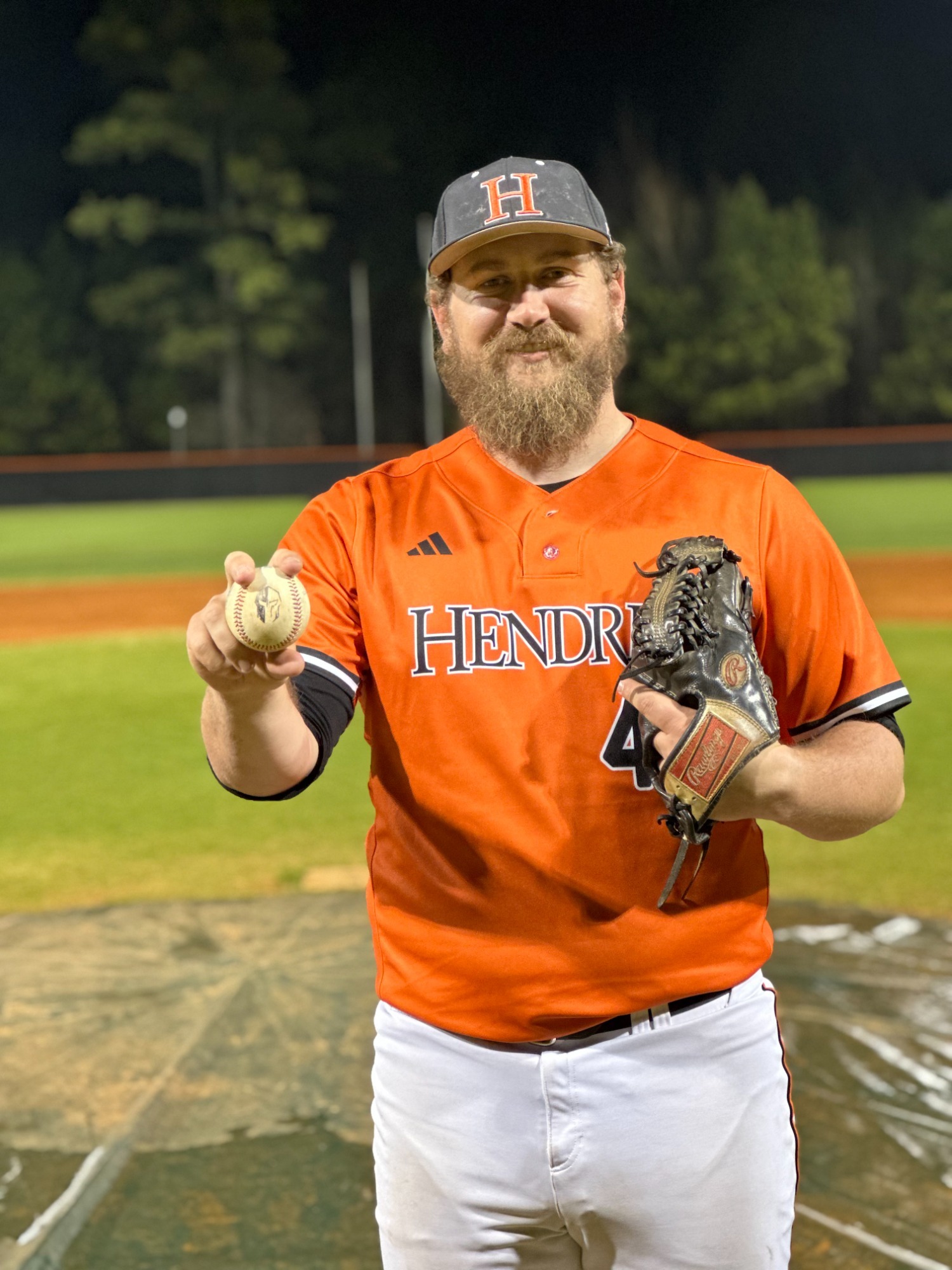 Hodgins Makes History in Game One Win Over St. Thomas - Hendrix College ...
