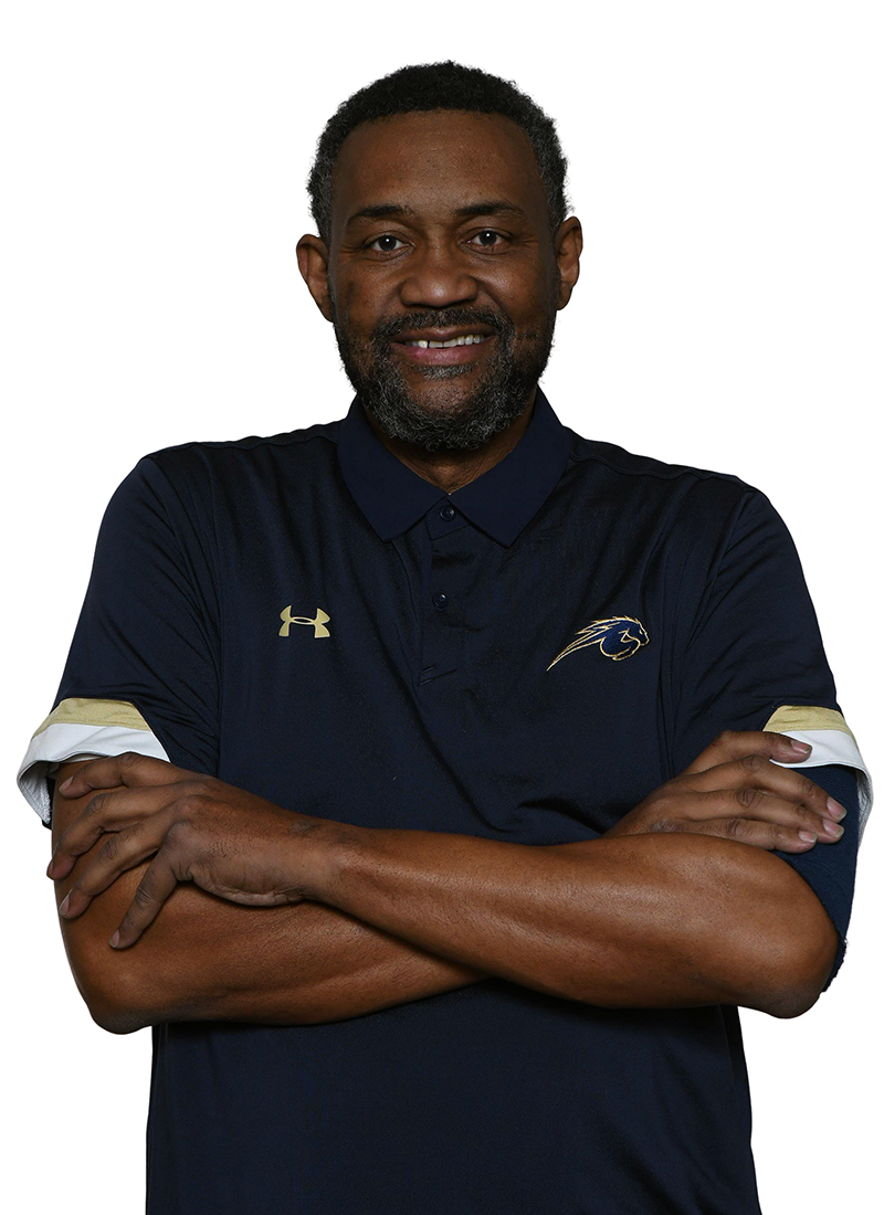 Chris Hamilton - Men's Basketball Coach - Heritage Hall Athletics