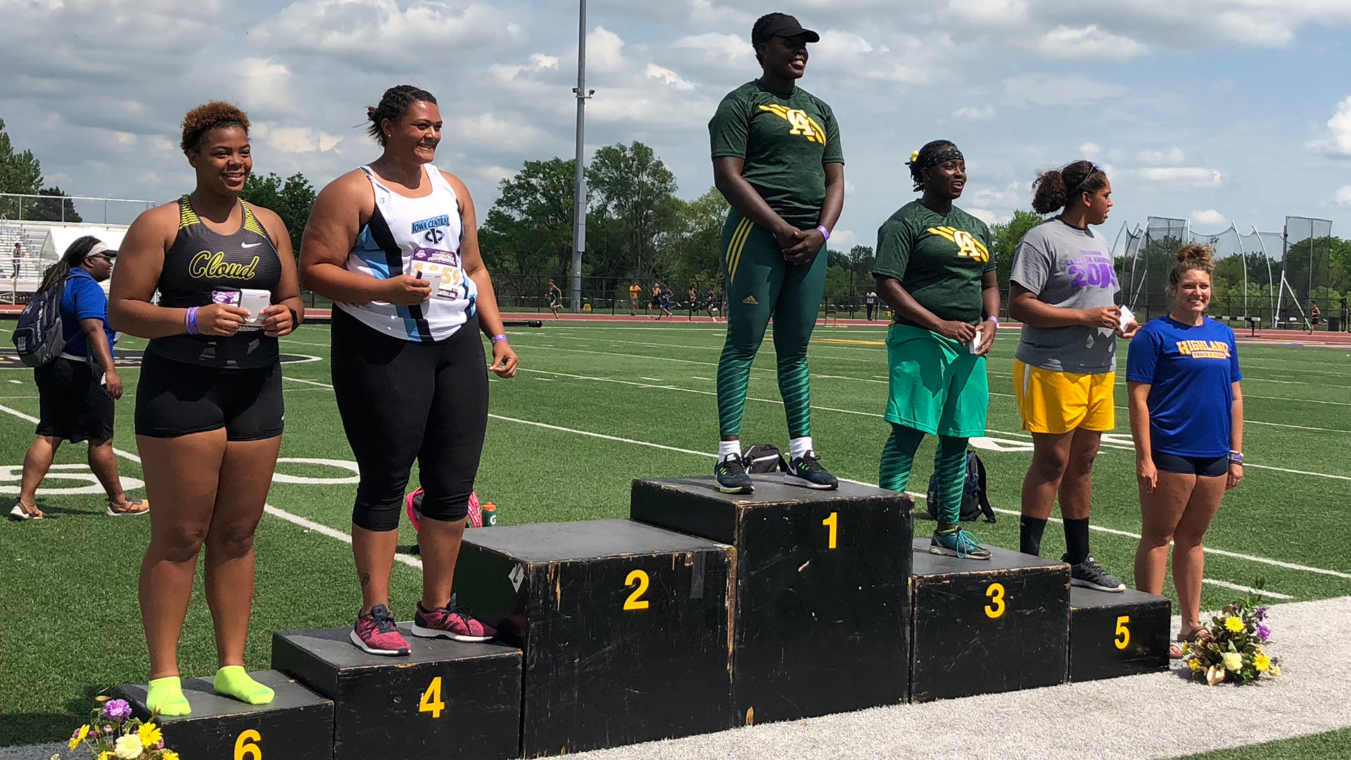 Tara Bergman - Women's Track and Field - Highland Community College ...