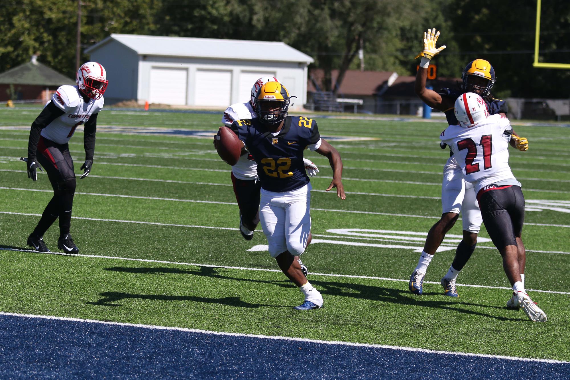 Michael Thomas - Football - Highland Community College Athletics