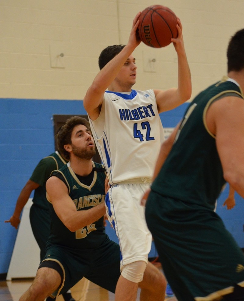 Ryan Bradt - Men's Basketball - Hilbert College Athletics