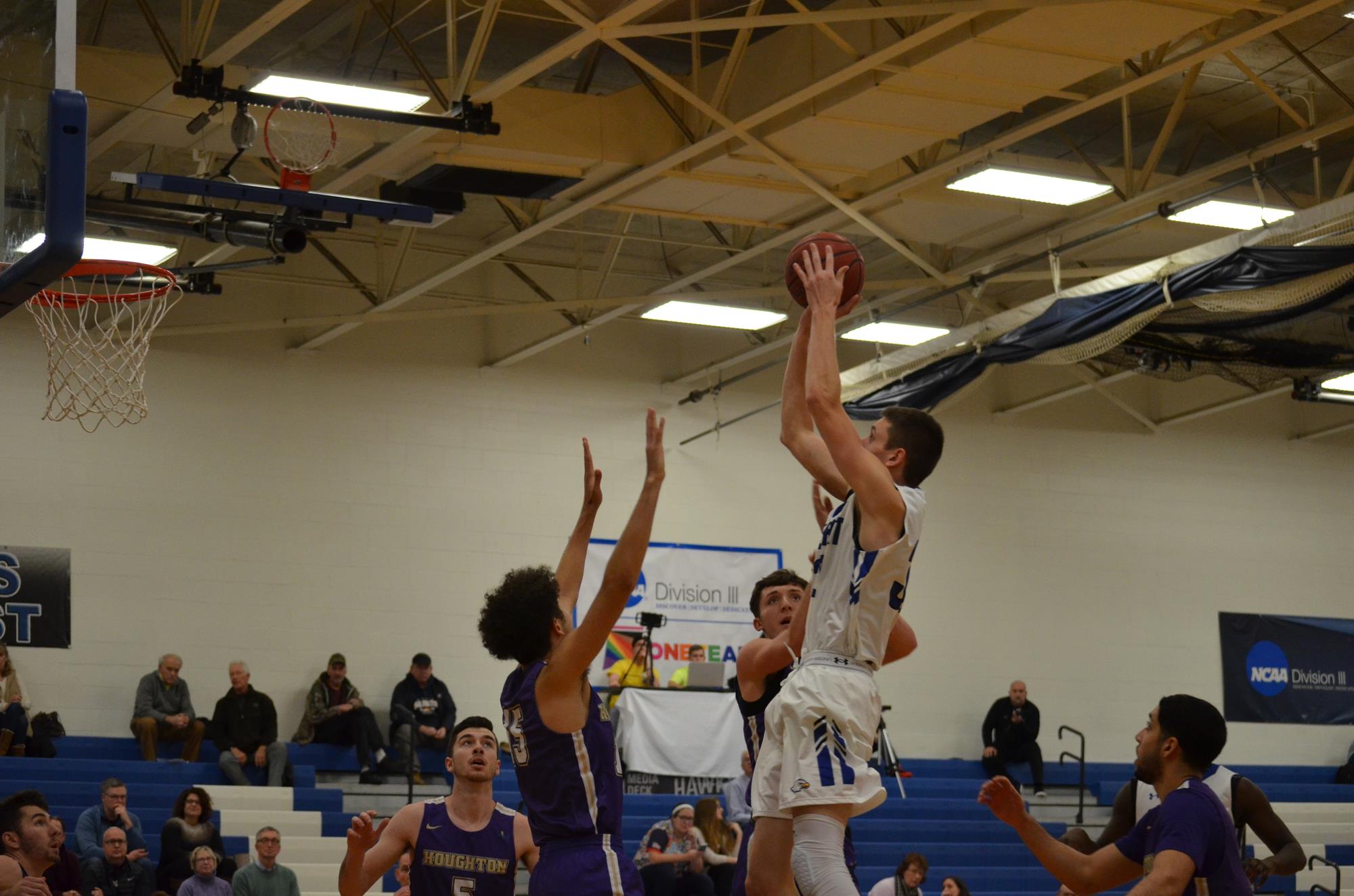 Joseph Braniecki - Men's Basketball - Hilbert College Athletics
