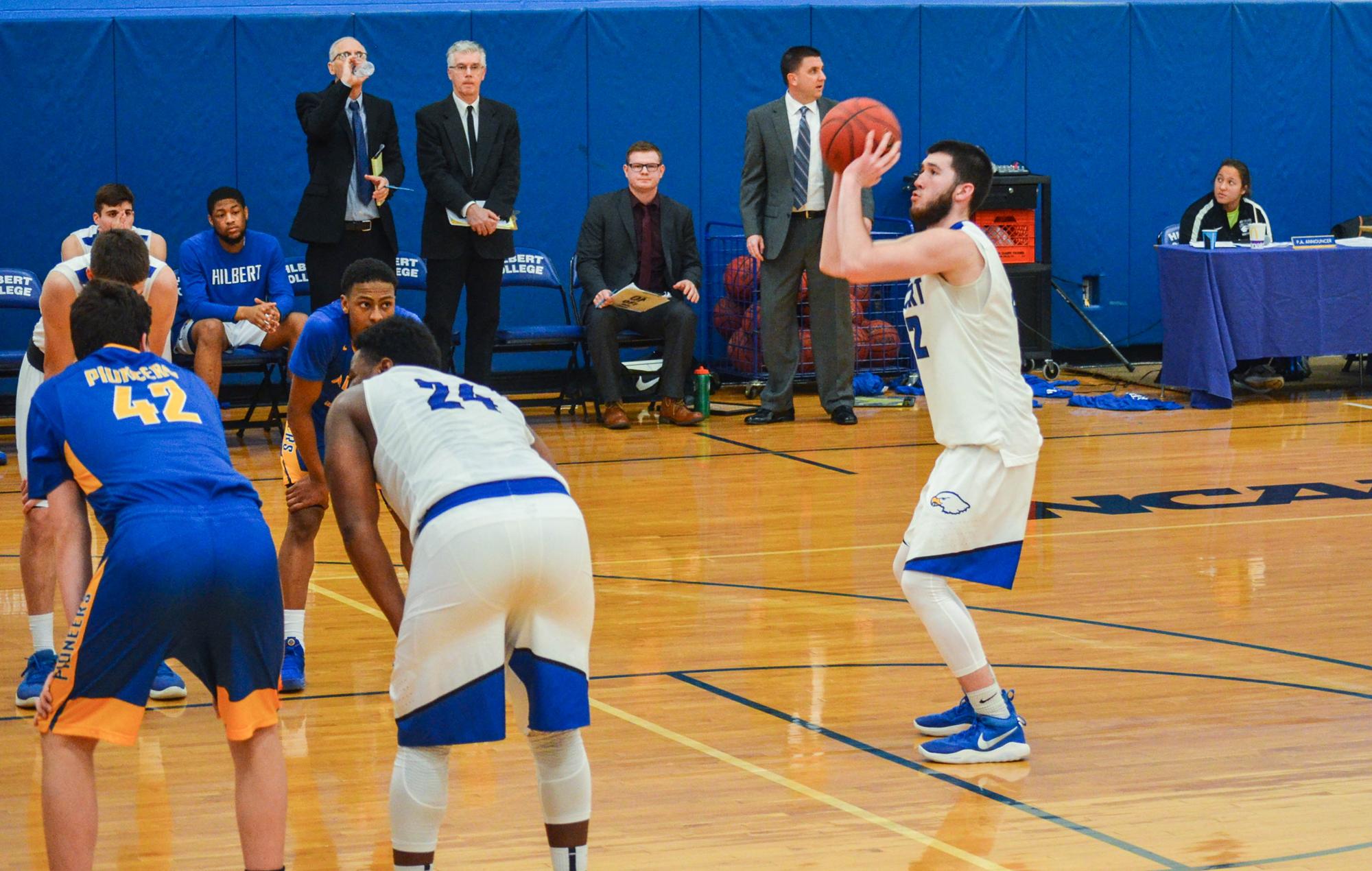 Tyler Aquilina - Men's Basketball - Hilbert College Athletics