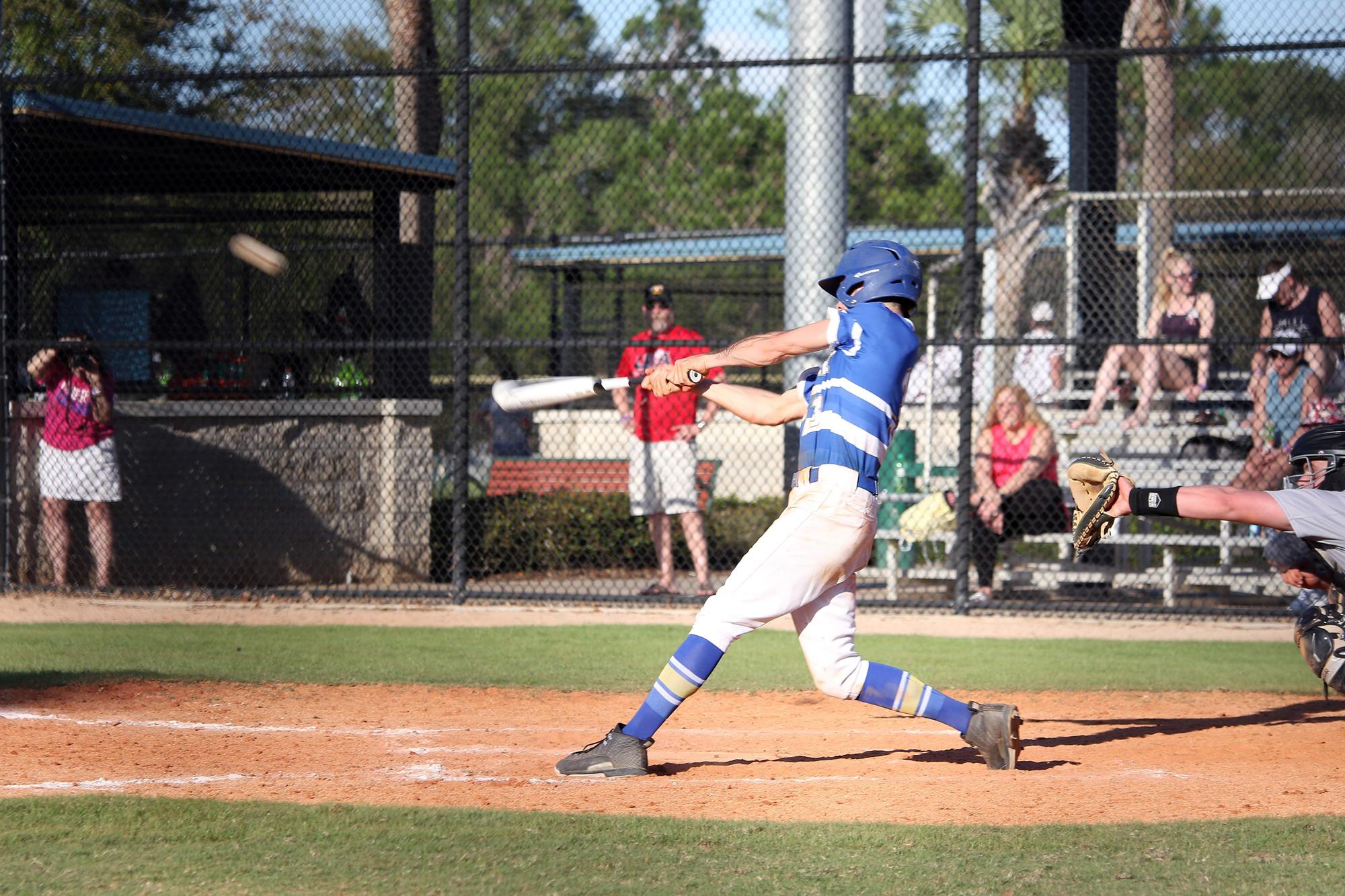 Hawks Baseball Sweeps Medaille In Rain-Soaked Action - Hilbert College ...