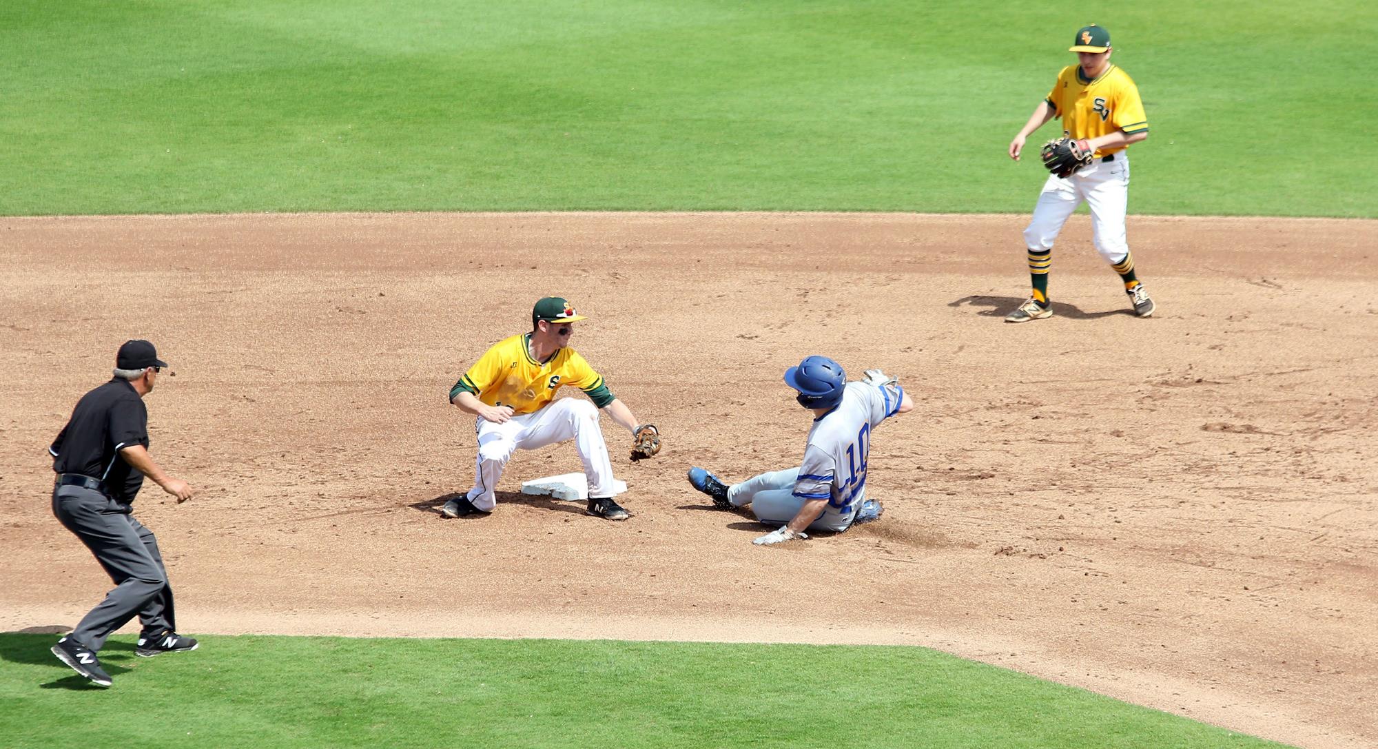 Benjamin Heilig - Baseball - Hilbert College Athletics