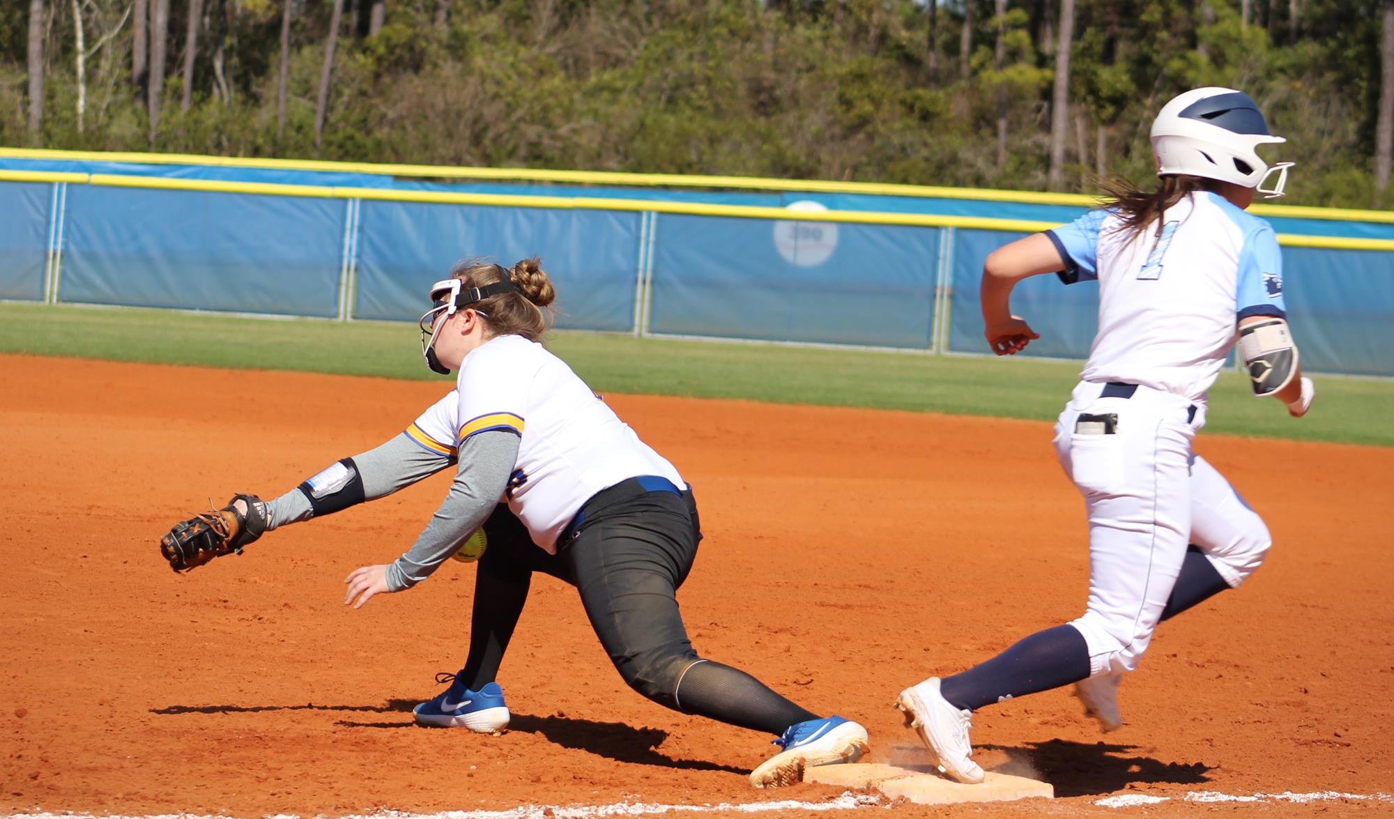 Lauryn Scott - Softball - Hilbert College Athletics