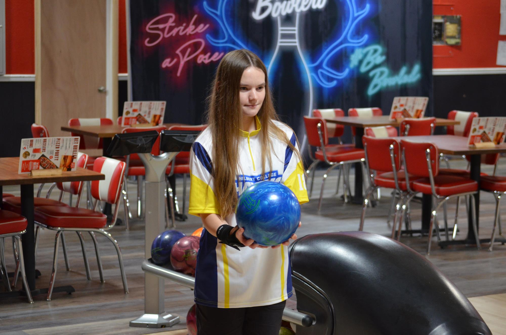 Rachel Rechichi - Women's Bowling - Hilbert College Athletics