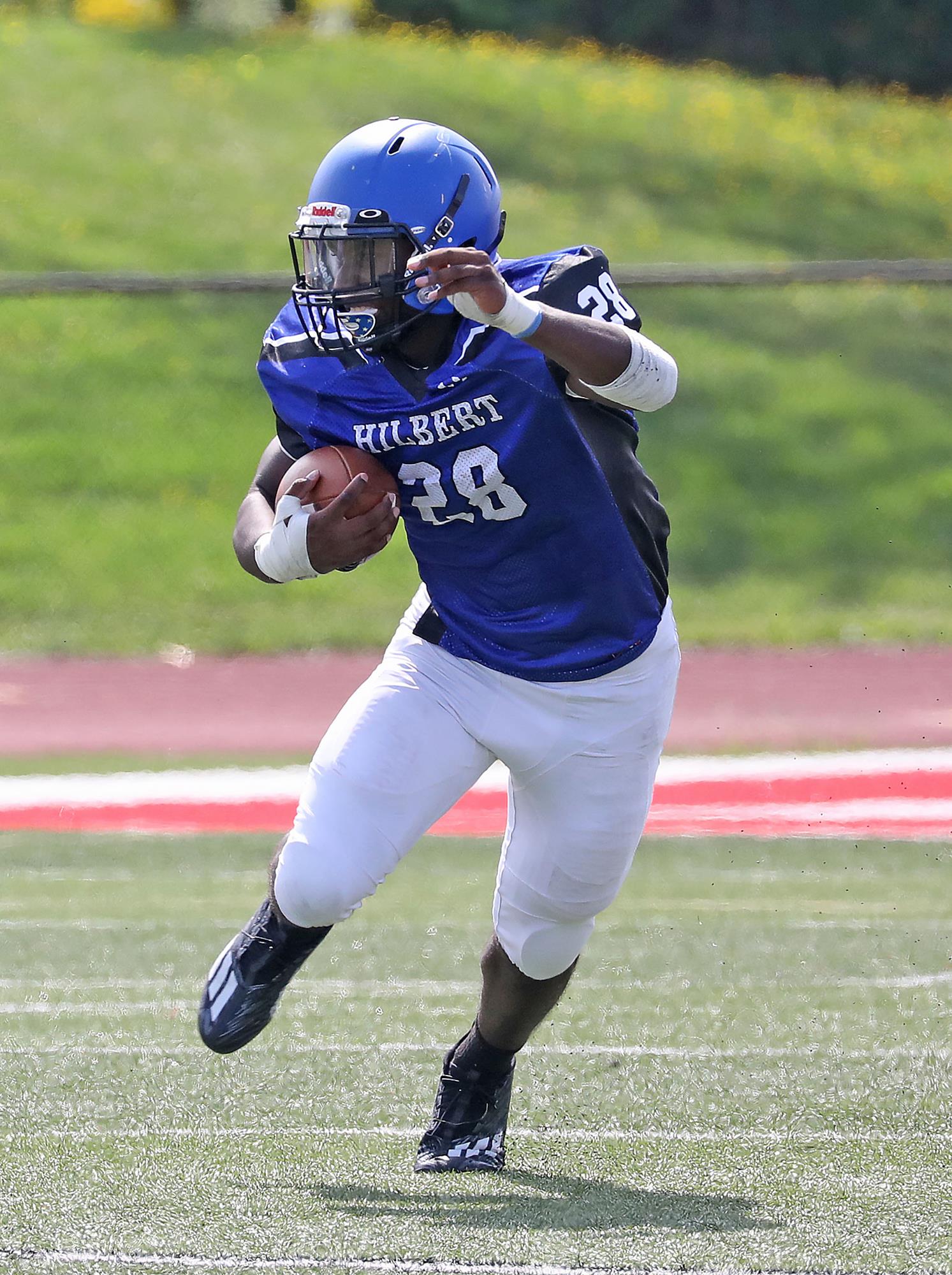 Jalen Henlon - Football - Hilbert College Athletics