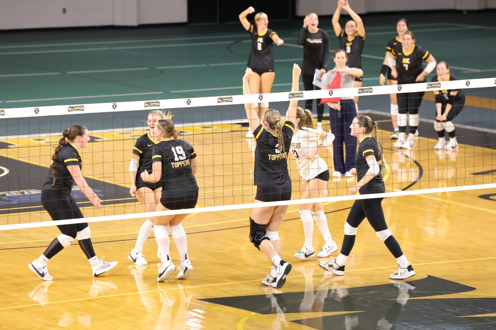 Hilltoppers Picked Third in MEC North in Volleyball Preseason Coaches ...
