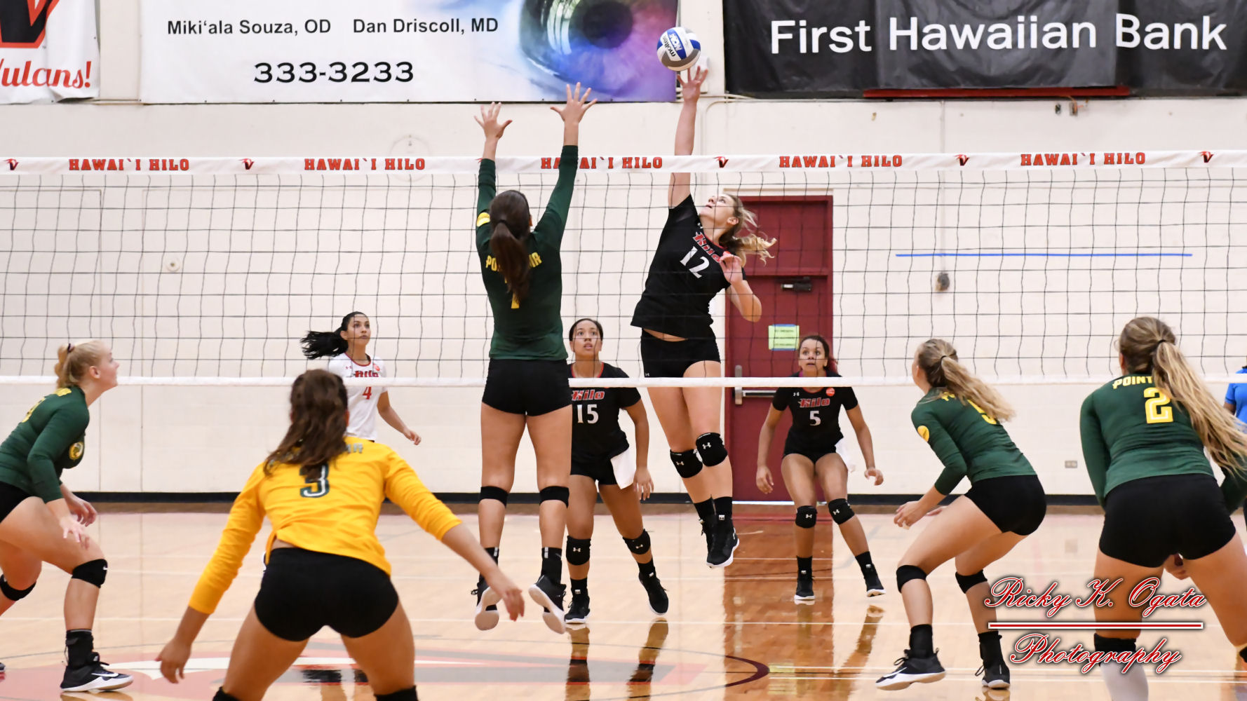 Kiley Davis - Women's Volleyball - Hawai'i Hilo Vulcans Athletics