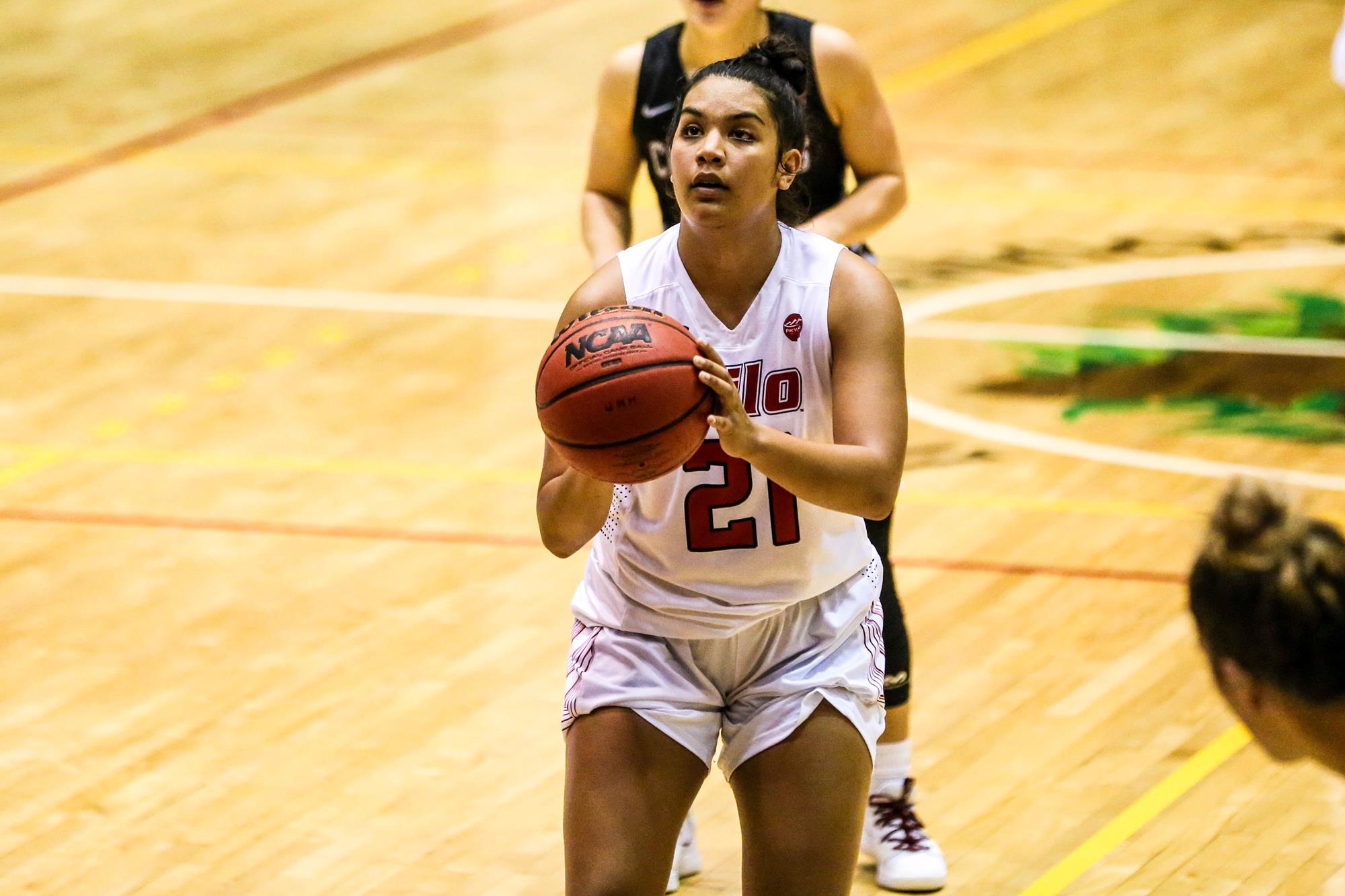 Chyann Gabriel - Women's Basketball - Hawai'i Hilo Vulcans Athletics