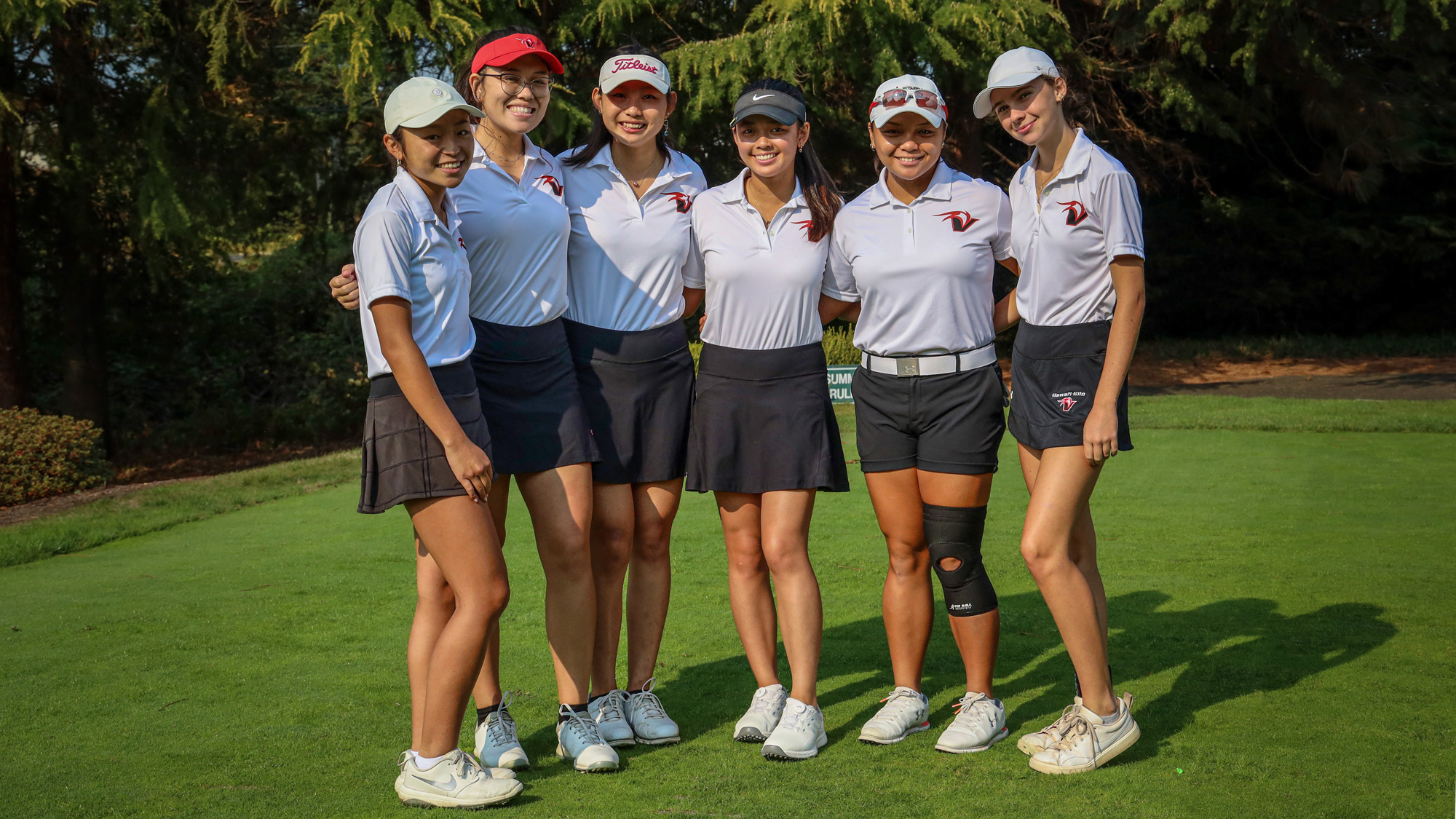 Kiersten Saludares - Women's Golf - Hawai'i Hilo Vulcans Athletics