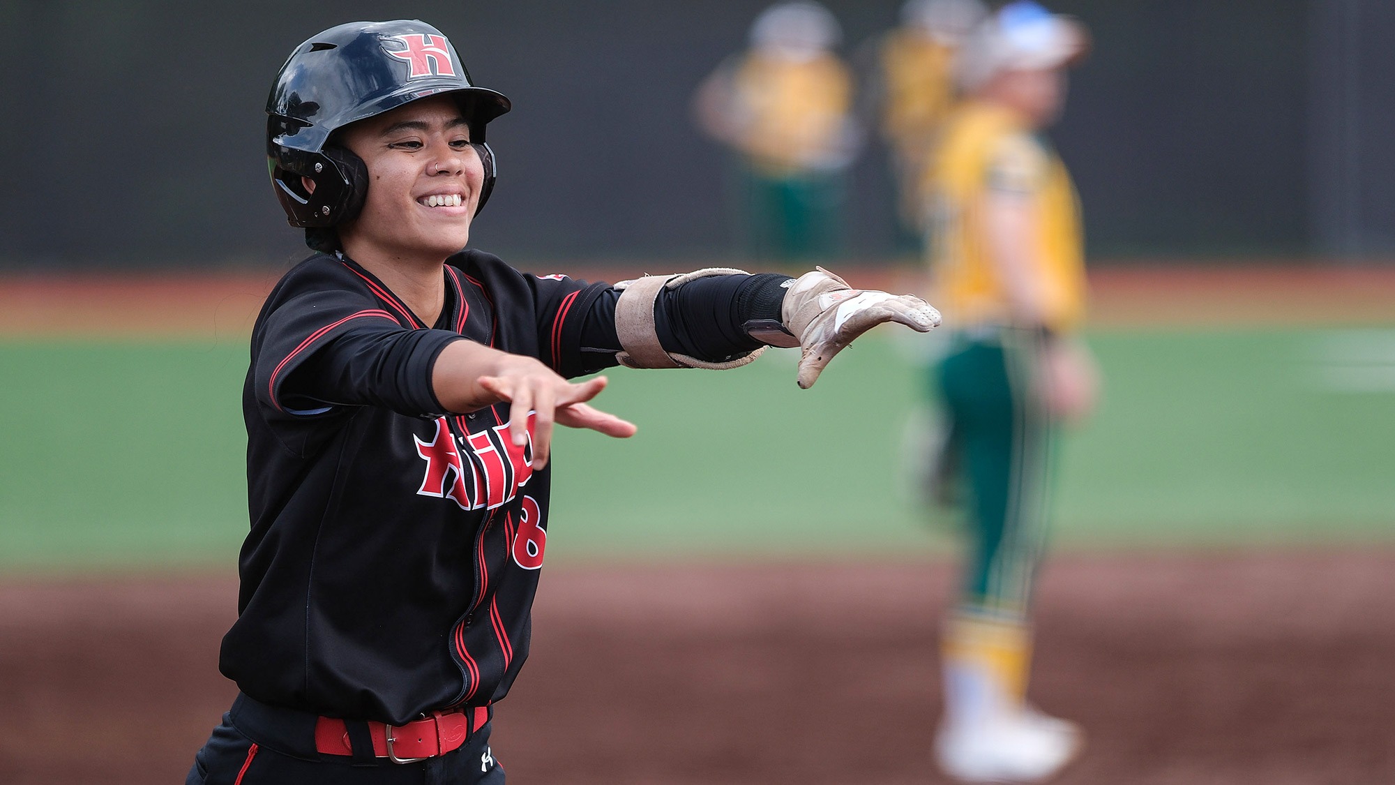 Brandee Chinen - Softball - Hawai'i Hilo Vulcans Athletics