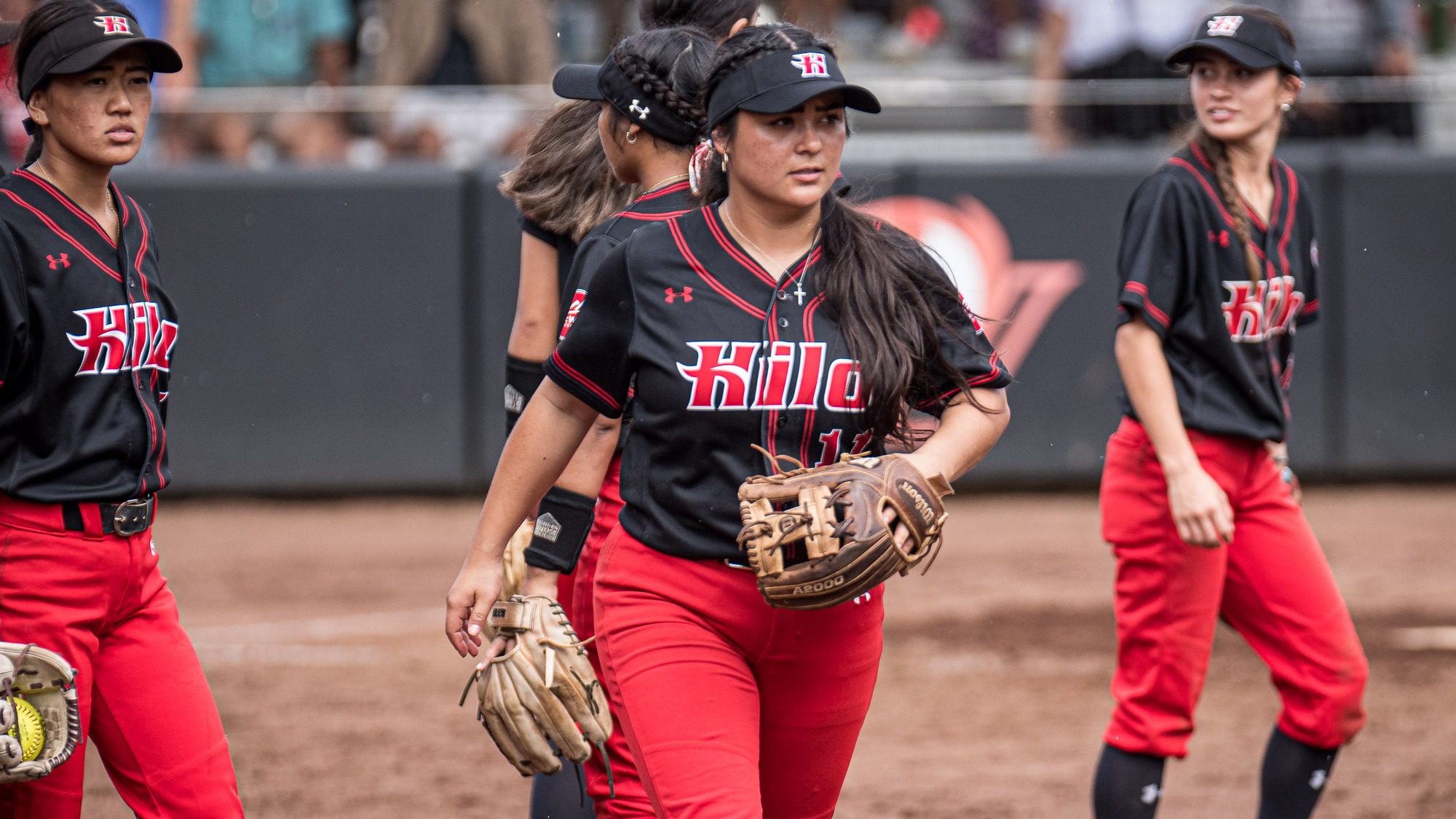 Trinity Favela - Softball - Hawai'i Hilo Vulcans Athletics