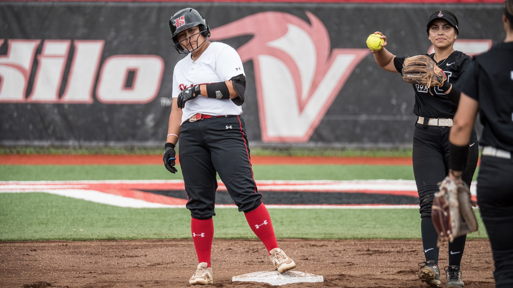 Chloe Domingo - Softball - Hawai'i Hilo Vulcans Athletics
