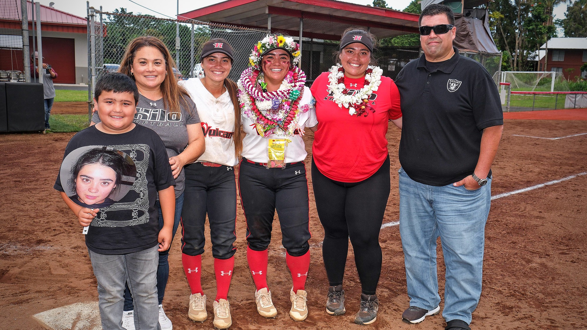 Trinity Favela - Softball - Hawai'i Hilo Vulcans Athletics