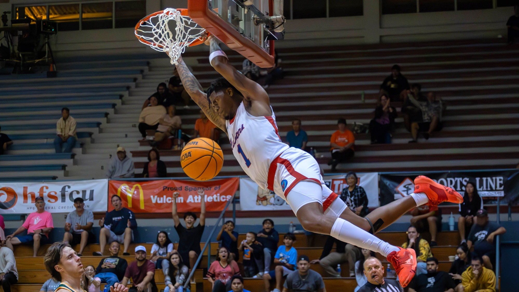 Carlos Ramsey Jr. - Men's Basketball - Hawai'i Hilo Vulcans Athletics