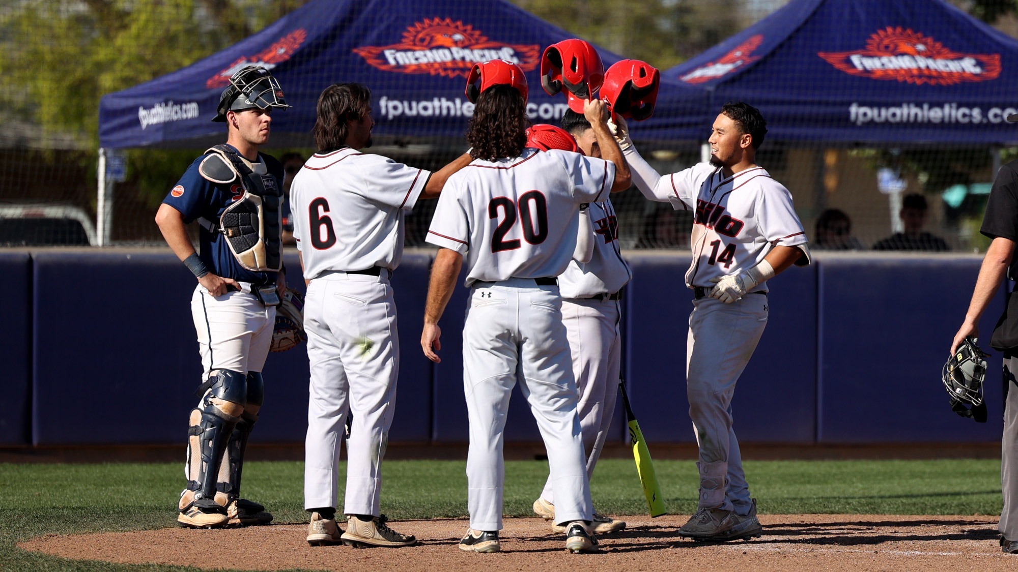Bradyn Yoshida - Baseball - Hawai'i Hilo Vulcans Athletics
