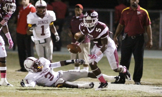 Adonis Armstrong - Football - Hinds Community College Athletics