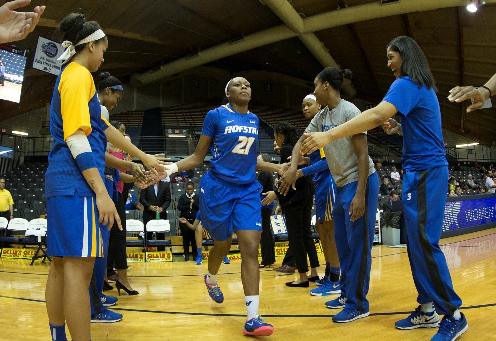Jakelle King-Gilchrist - Women's Basketball - Hofstra University Athletics