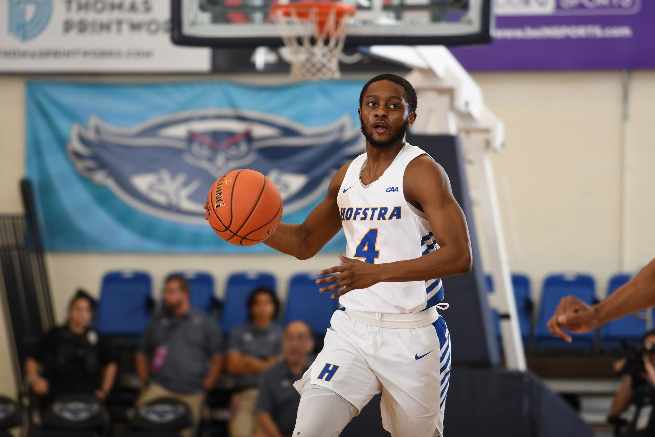 MBB: Hofstra Cruises Past Holy Cross - Hofstra University Athletics