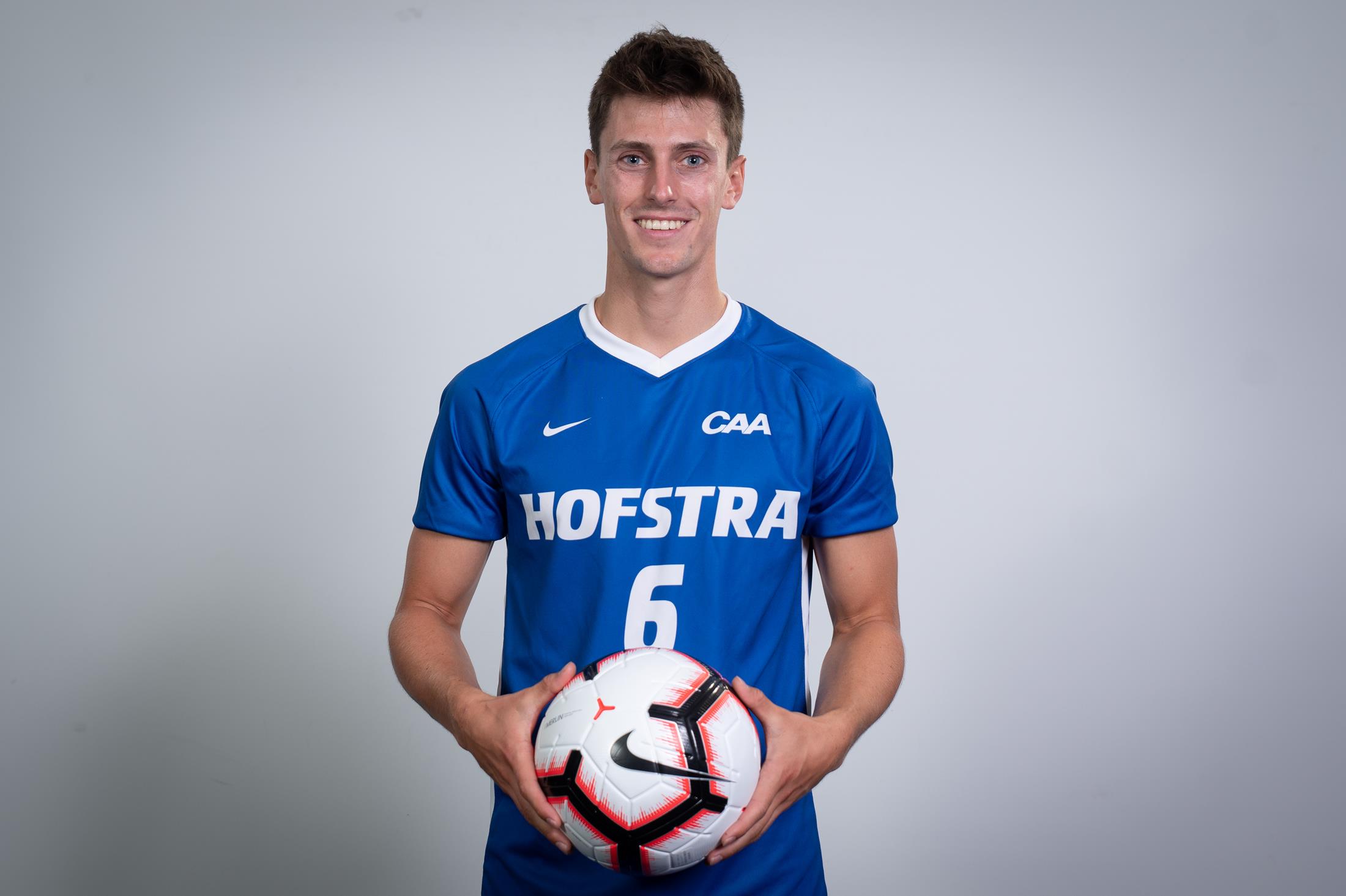Luca Tausch - Men's Soccer - Hofstra University Athletics