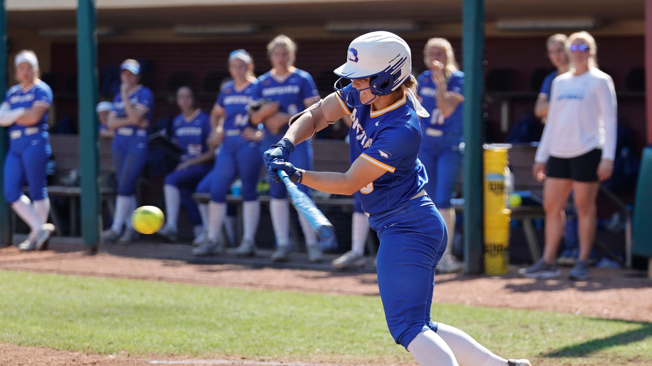 Kasey Collins - Softball - Hofstra University Athletics
