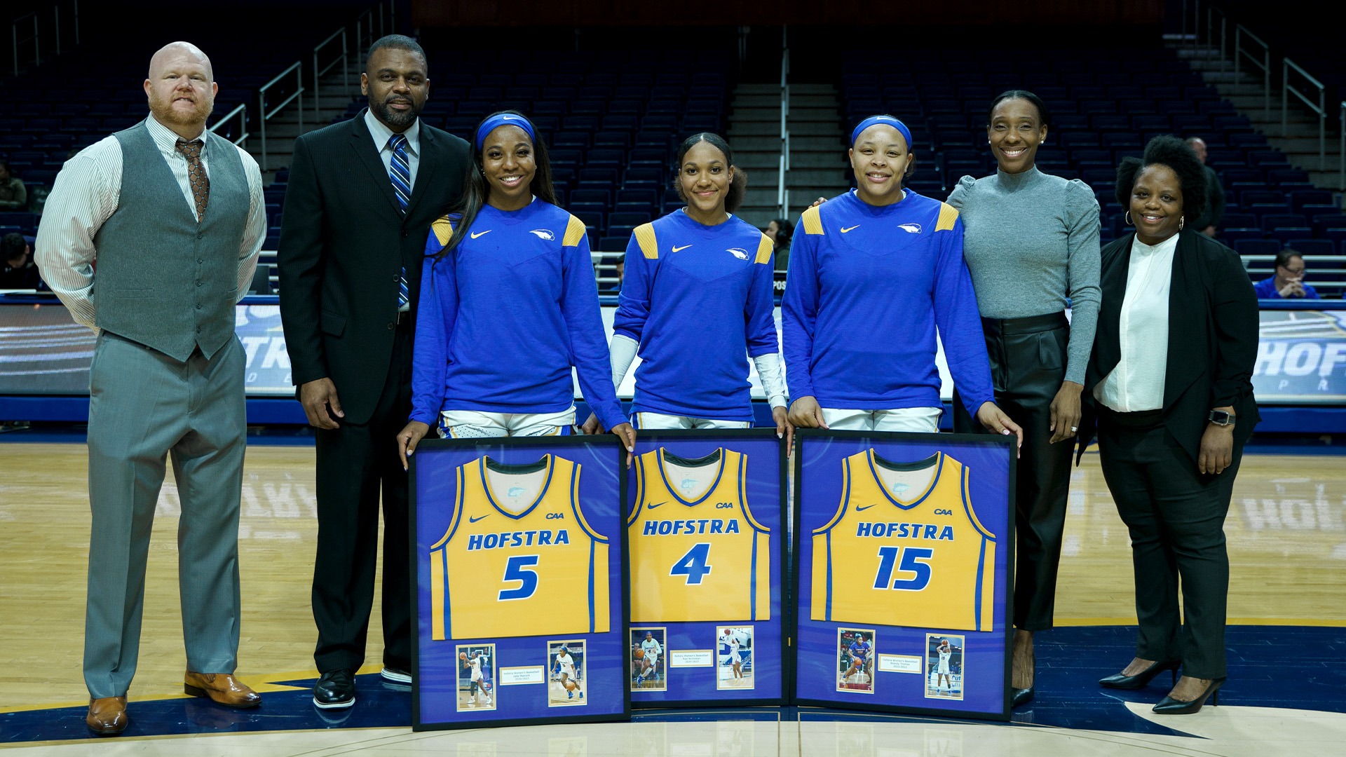 Hofstra Battles Monmouth in Senior Day Defeat - Hofstra University ...