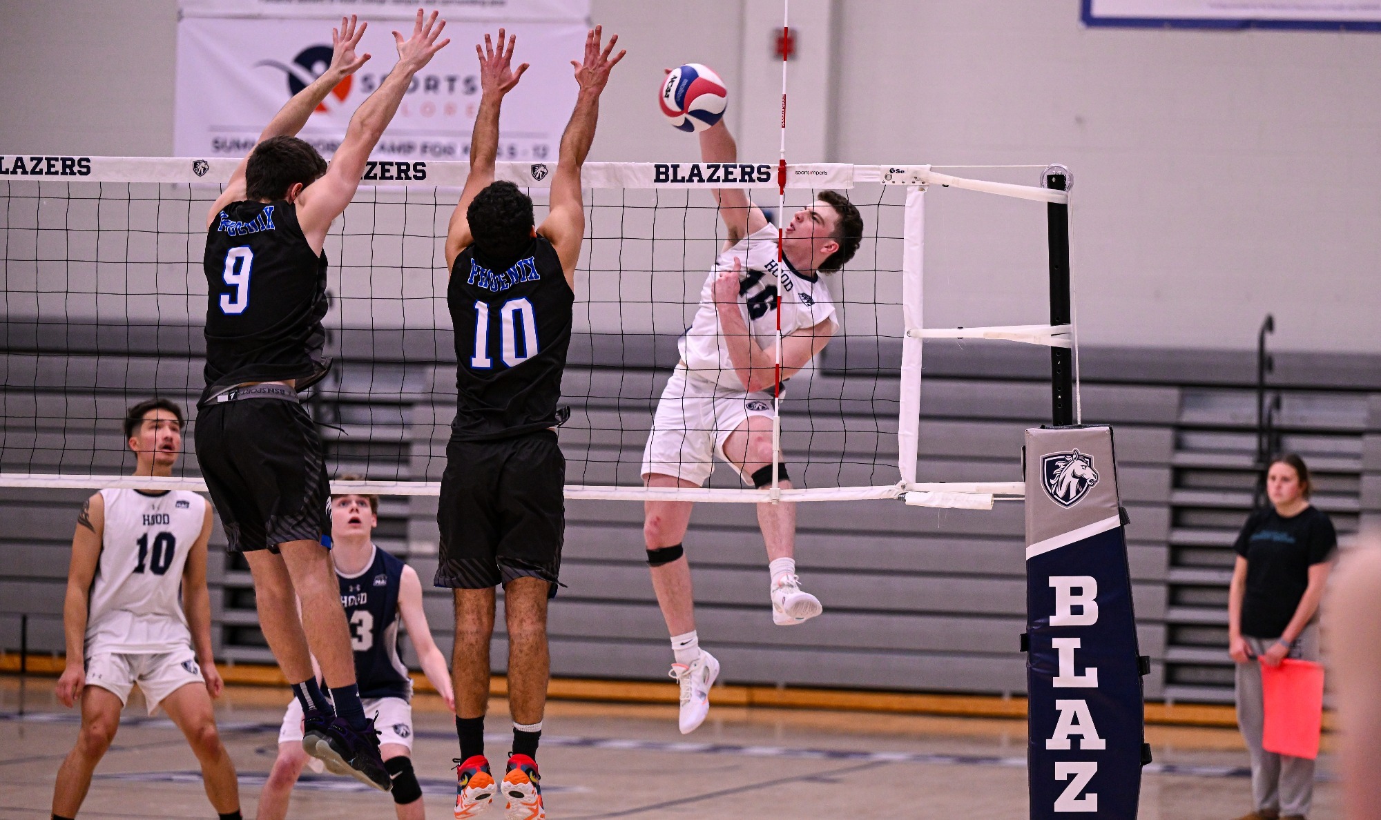 Men's volleyball plays with fire, gets burned by Wilson - Hood College