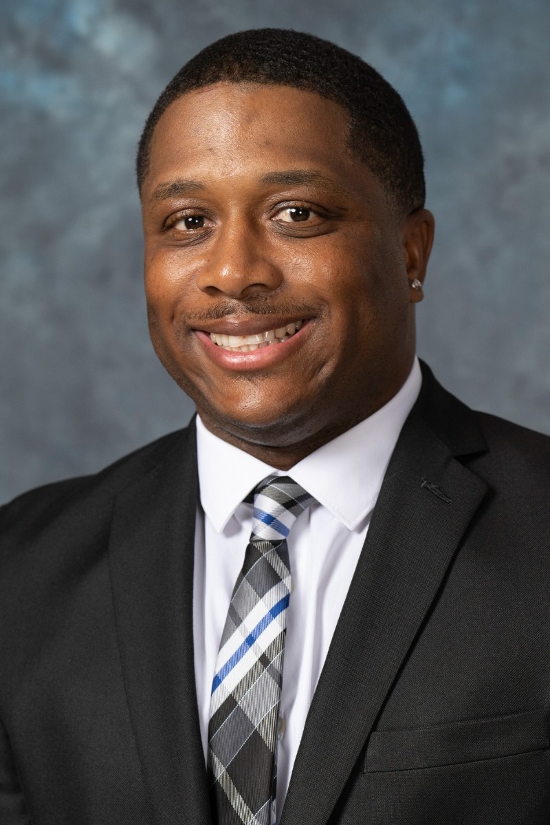 Derrick Mason - Football Coach - Johns Hopkins University Athletics