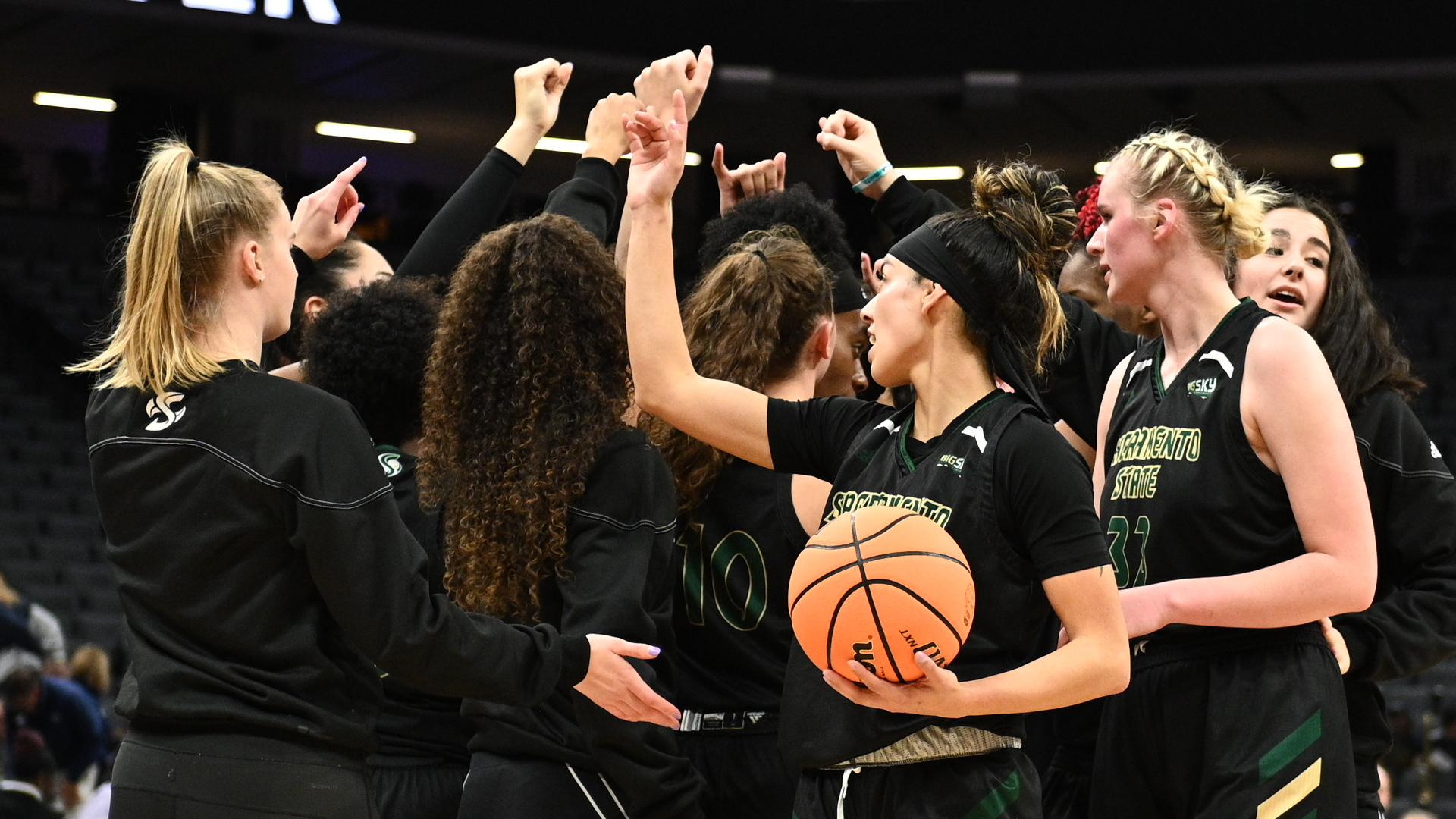 LOCKDOWN DEFENSIVE EFFORT LIFTS WOMEN’S BASKETBALL TO CAUSEWAY RIVALRY ...