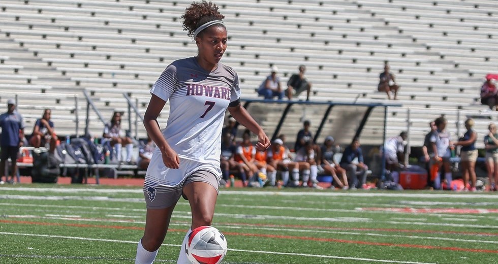 Mitchell & McCullom Lift Howard Over VMI - Howard University Athletics