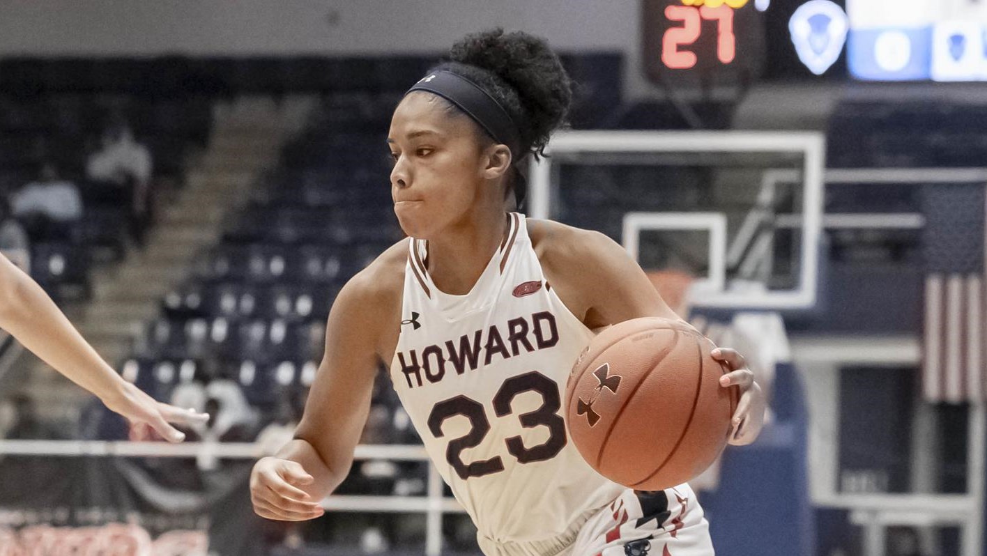 Women’s Basketball Takes Down The Mount In A High Scoring Affair ...