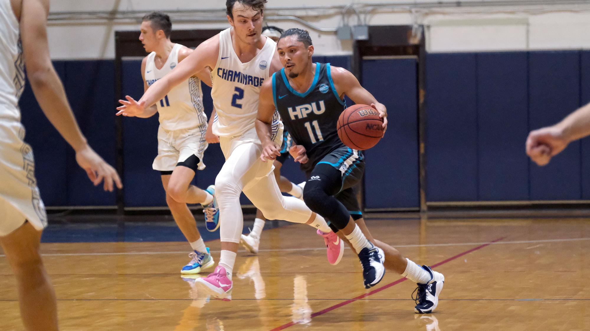 Sharks Fall In Final Road Game - Hawaii Pacific University Athletics