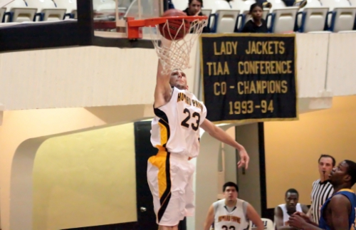 Brandon Irwin - Men's Basketball - Howard Payne University Athletics