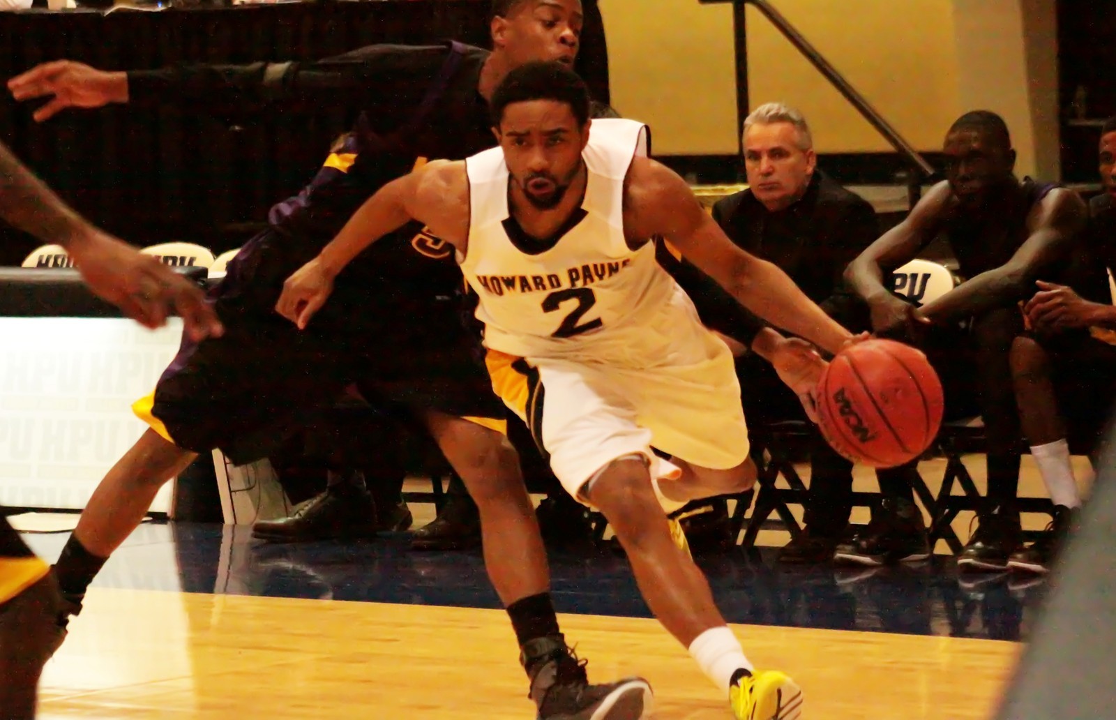 Donovan Ford - Men's Basketball - Howard Payne University Athletics