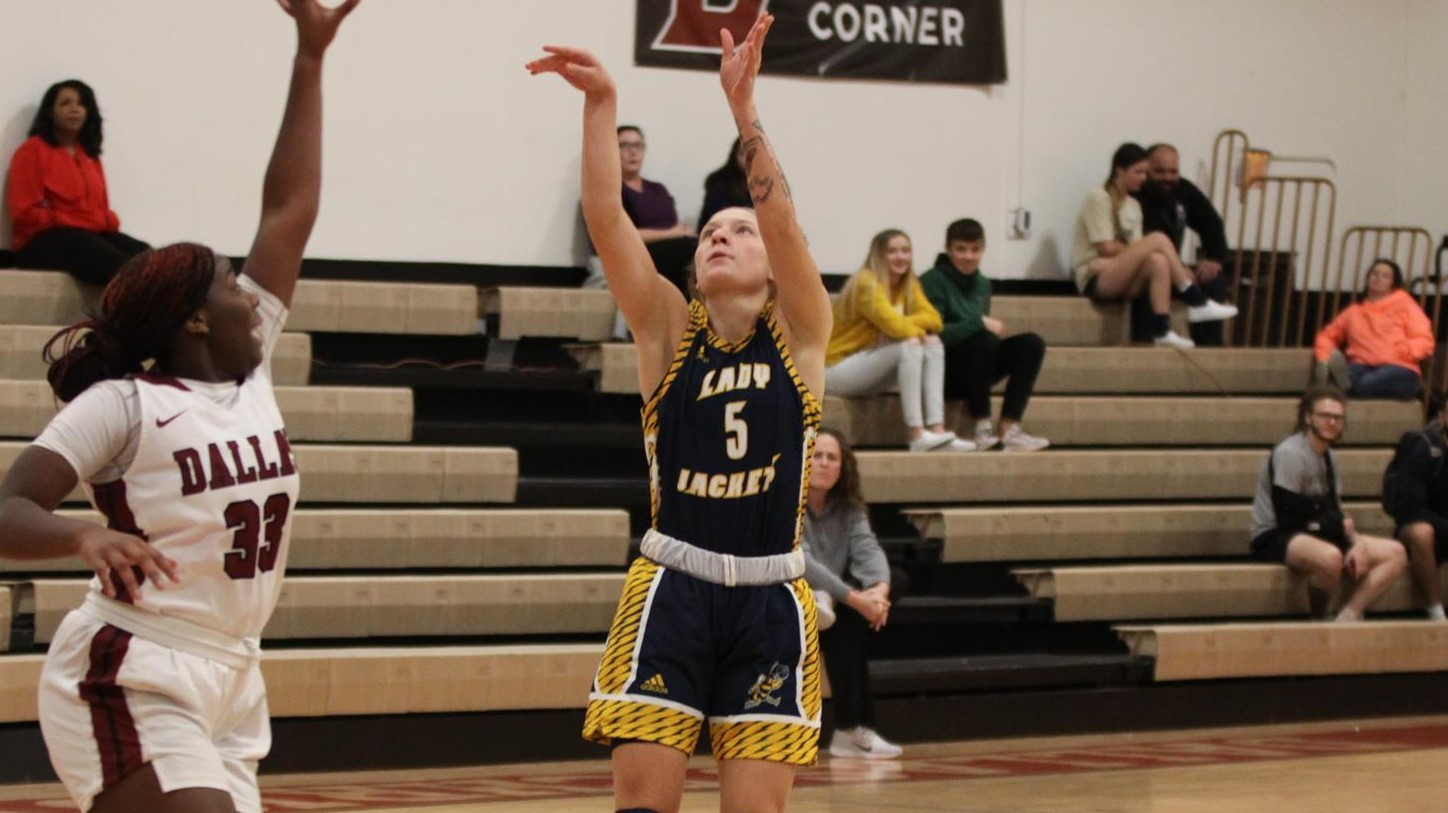 Lily Janek - Women's Basketball - Howard Payne University Athletics