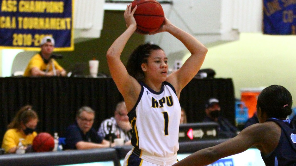 Chelsey Harris - Women's Basketball - Howard Payne University Athletics