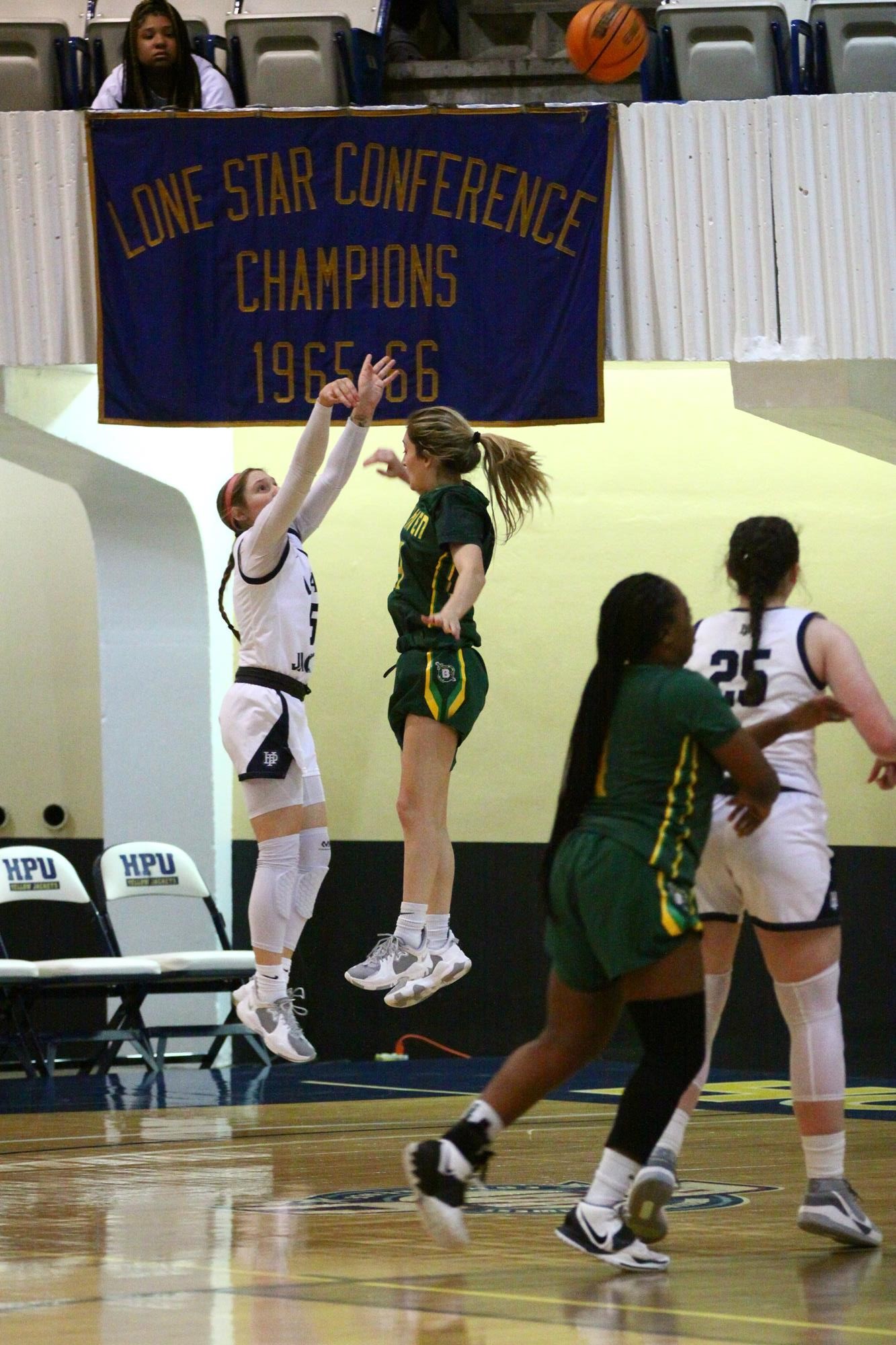 Lily Janek - Women's Basketball - Howard Payne University Athletics