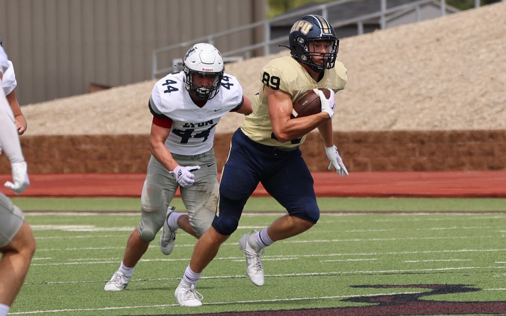 Record Day For Jackets In 85-0 Victory - Howard Payne University Athletics