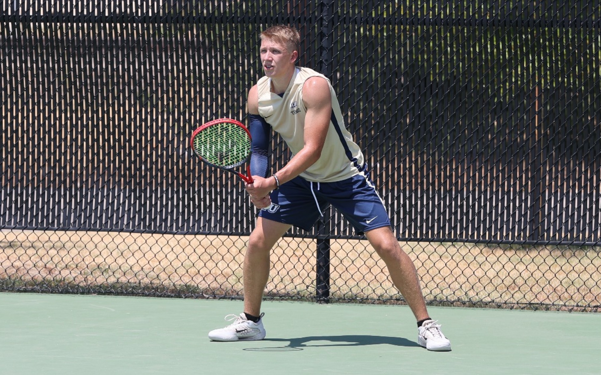 Caleb Lambert - Men's Tennis - Howard Payne University Athletics