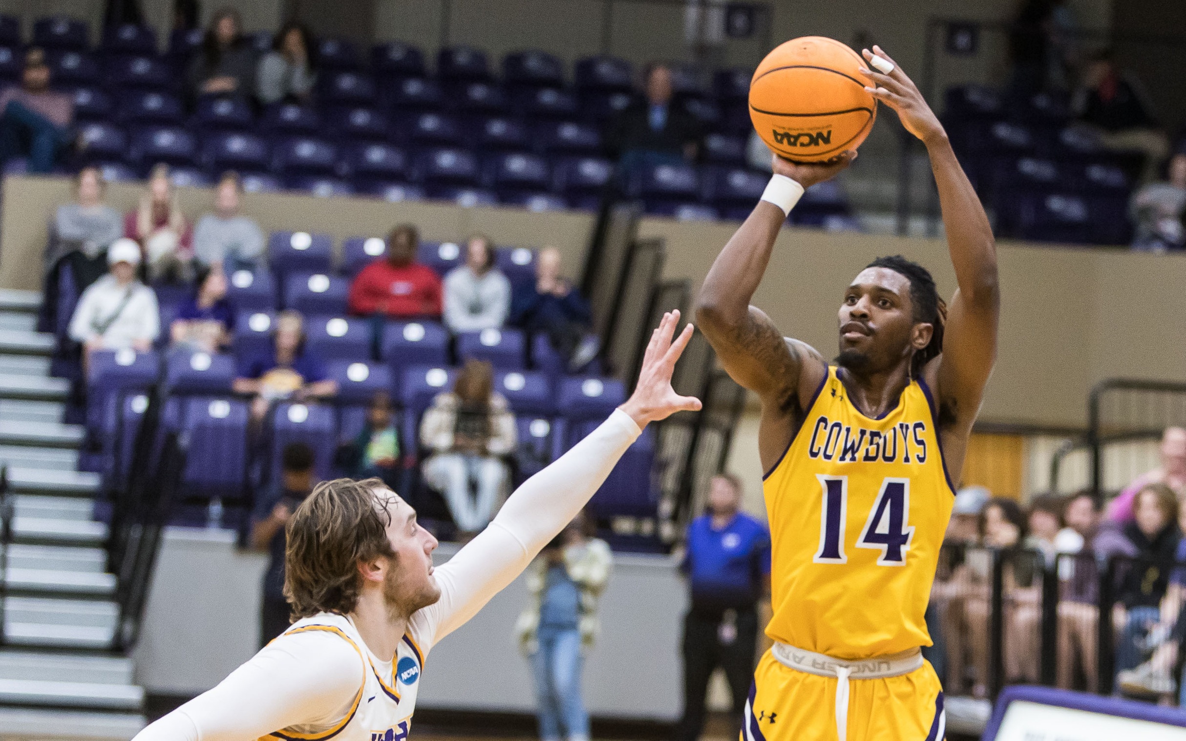 Cowboys' Winning Streak Snapped At UMHB - Hardin-Simmons University
