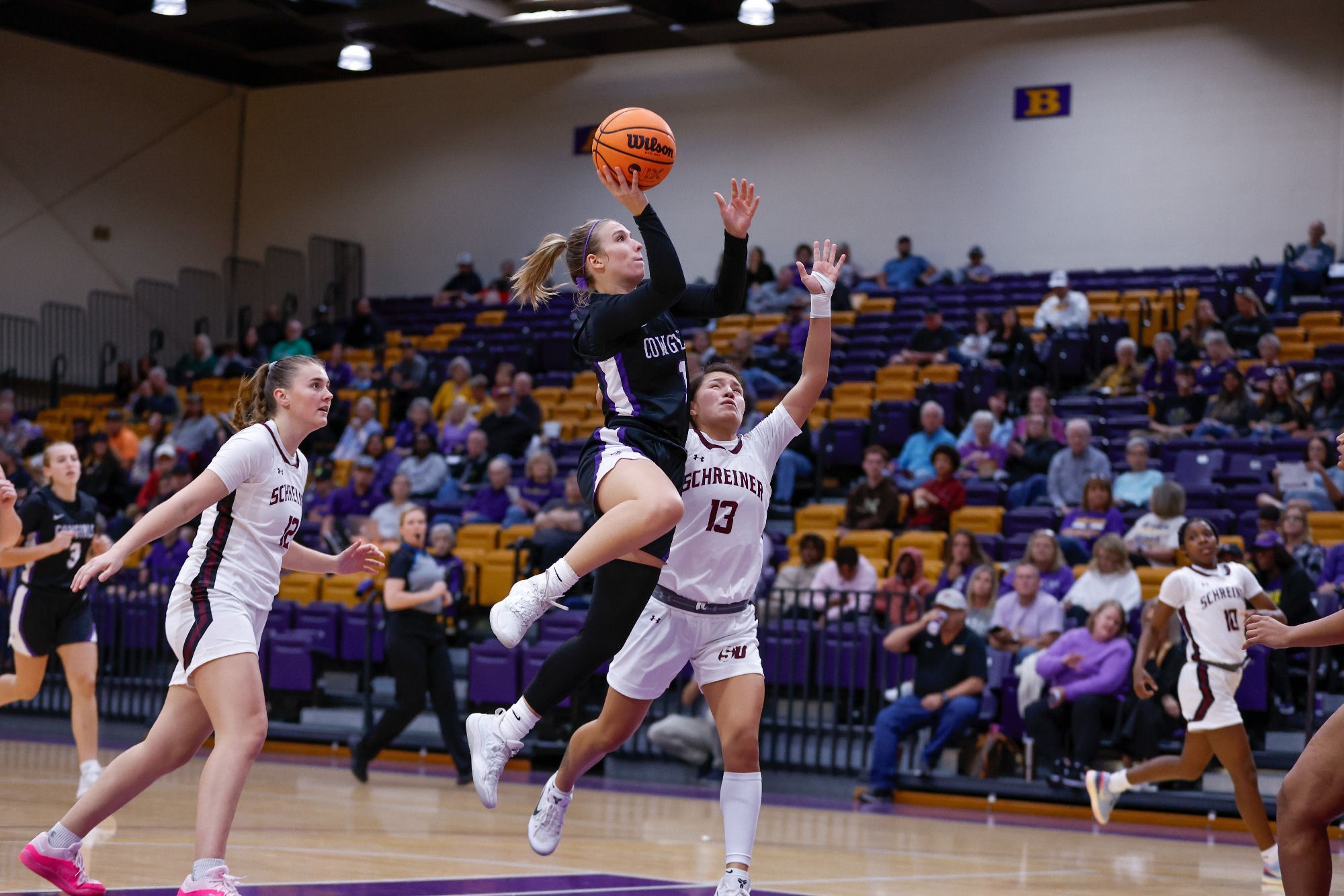 Kiser Scores 35, Cowgirls Blow the Doors Off Schreiner 115-70 - Hardin ...