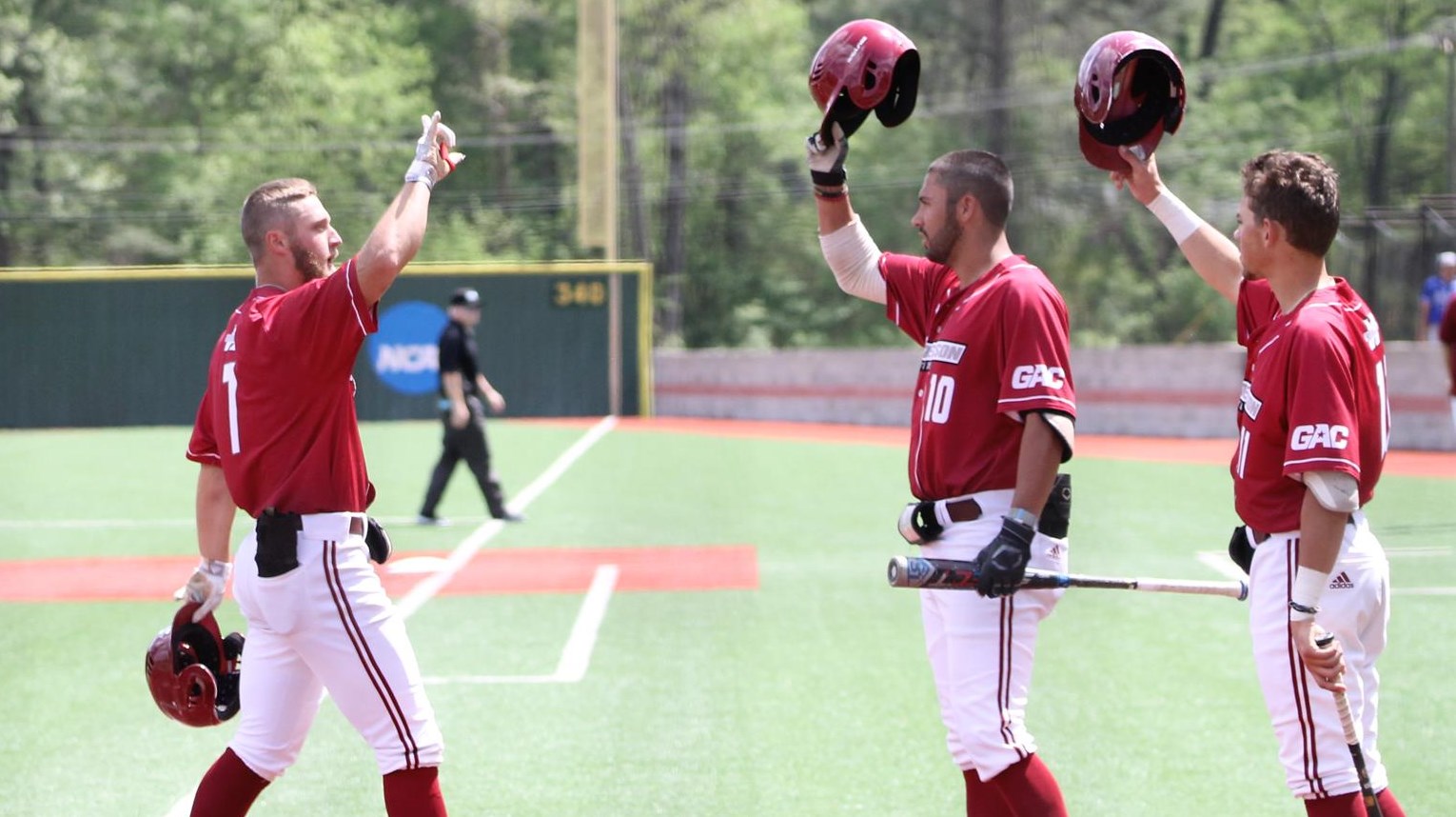 Reddies Surge Past Southeastern in Doubleheader to Sweep Weekend Series ...