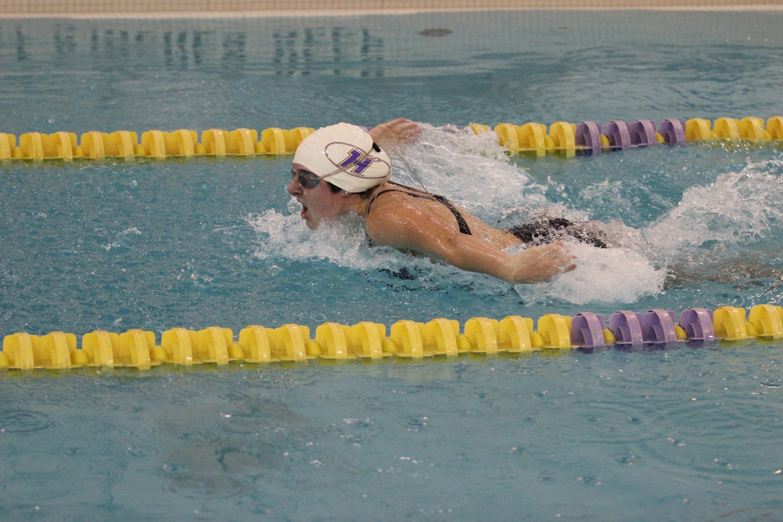 Lindsey Pero - 2016-17 - Women's Swimming - Hunter College Athletics