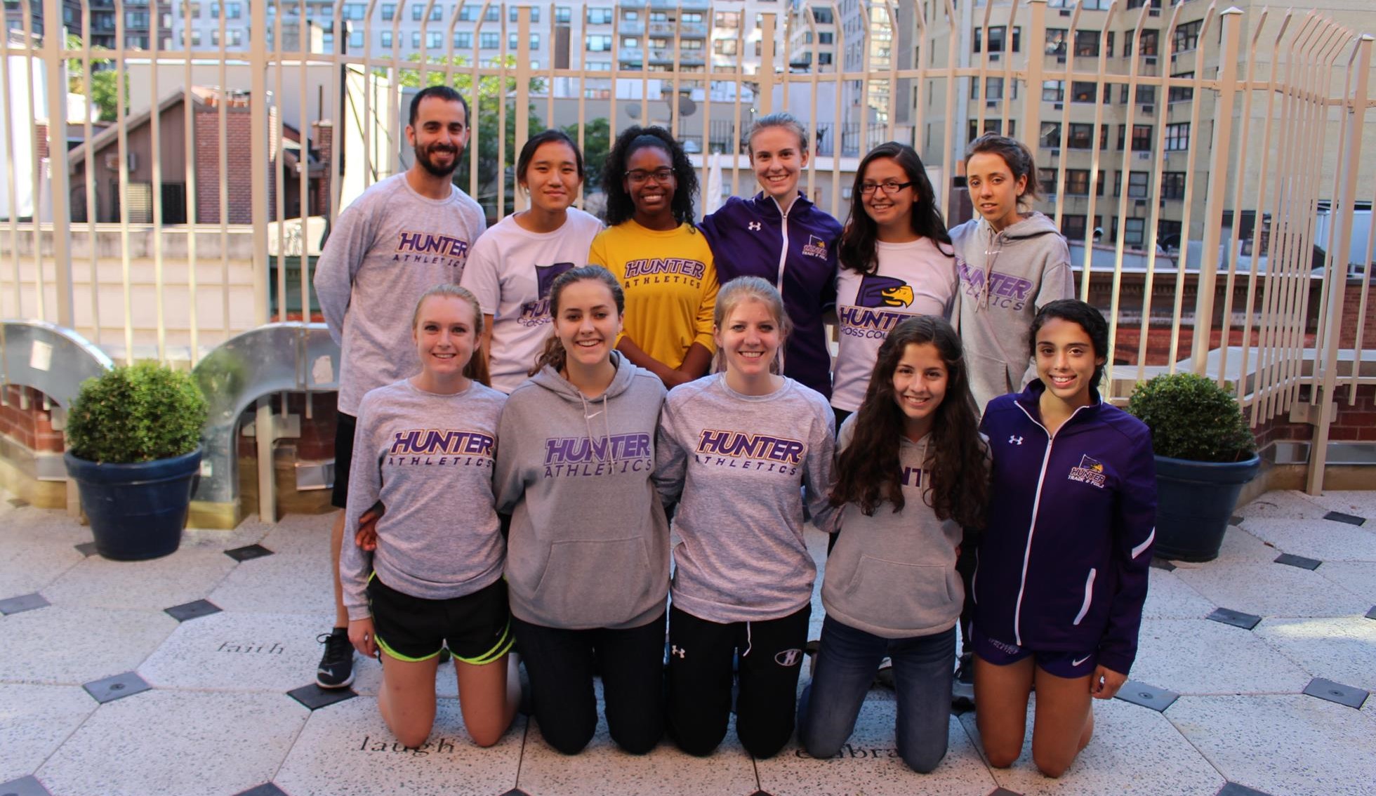 Women's Cross Country Volunteers at Ronald McDonald House - Hunter ...