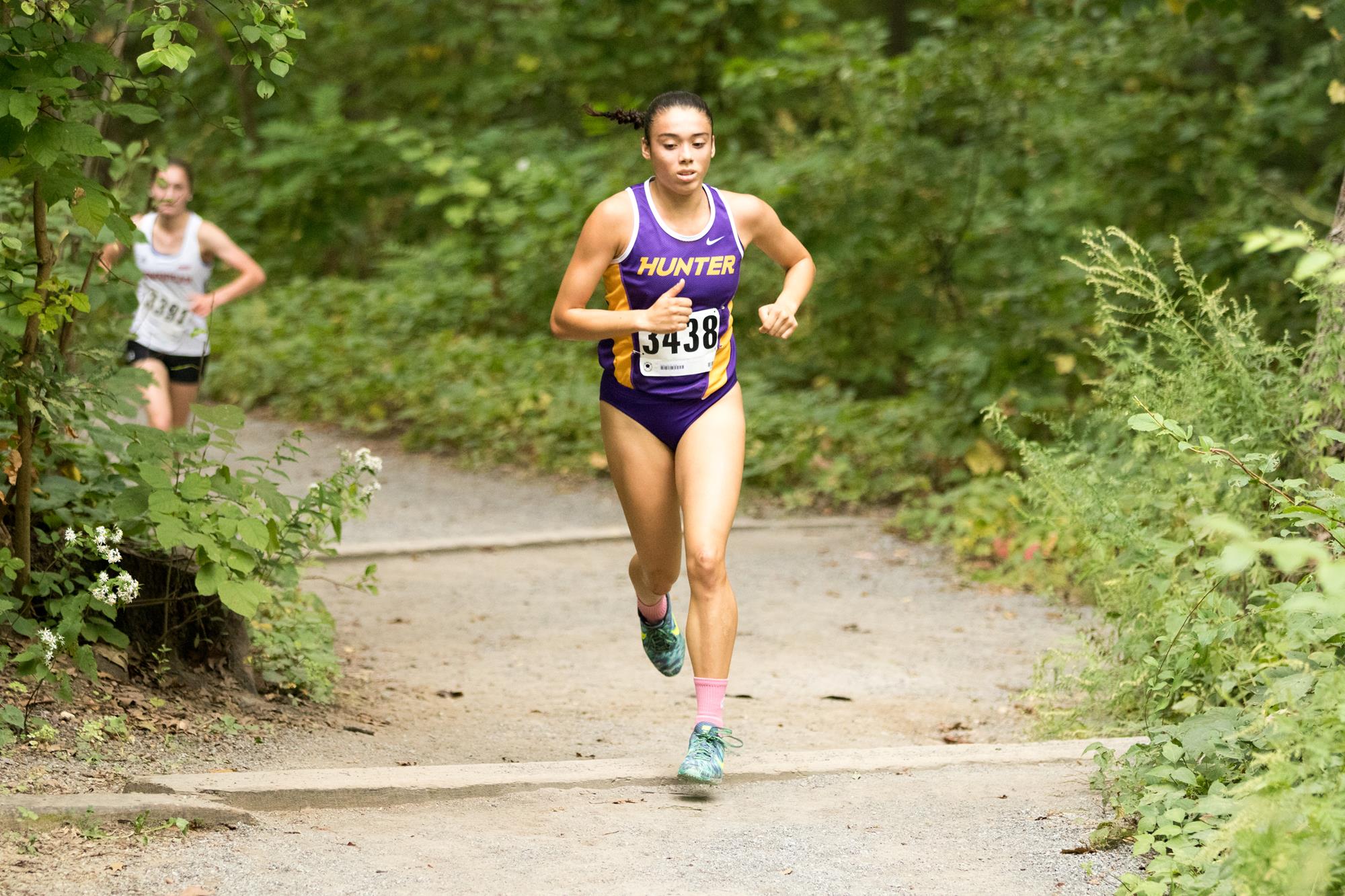 Emily Tavares - 2017 - Women's Cross Country - Hunter College Athletics