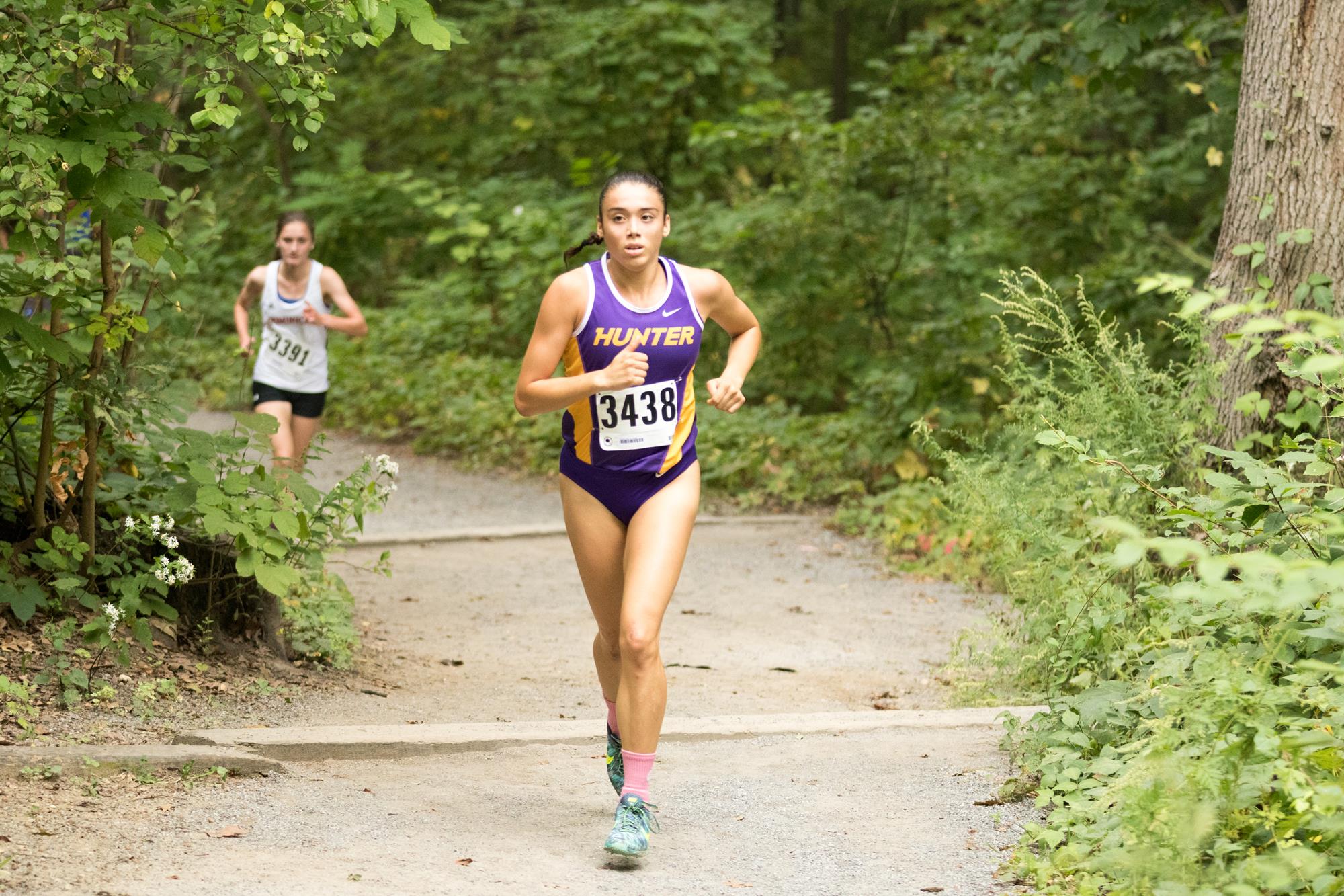 Emily Tavares - 2017 - Women's Cross Country - Hunter College Athletics