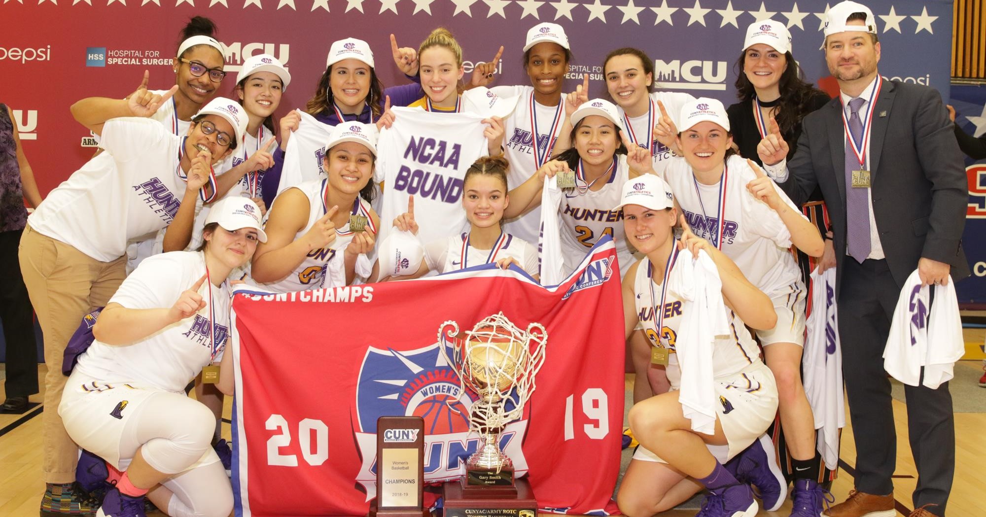 Women's Basketball Defeats Brooklyn to Capture CUNYAC Championship - Hunter College Athletics
