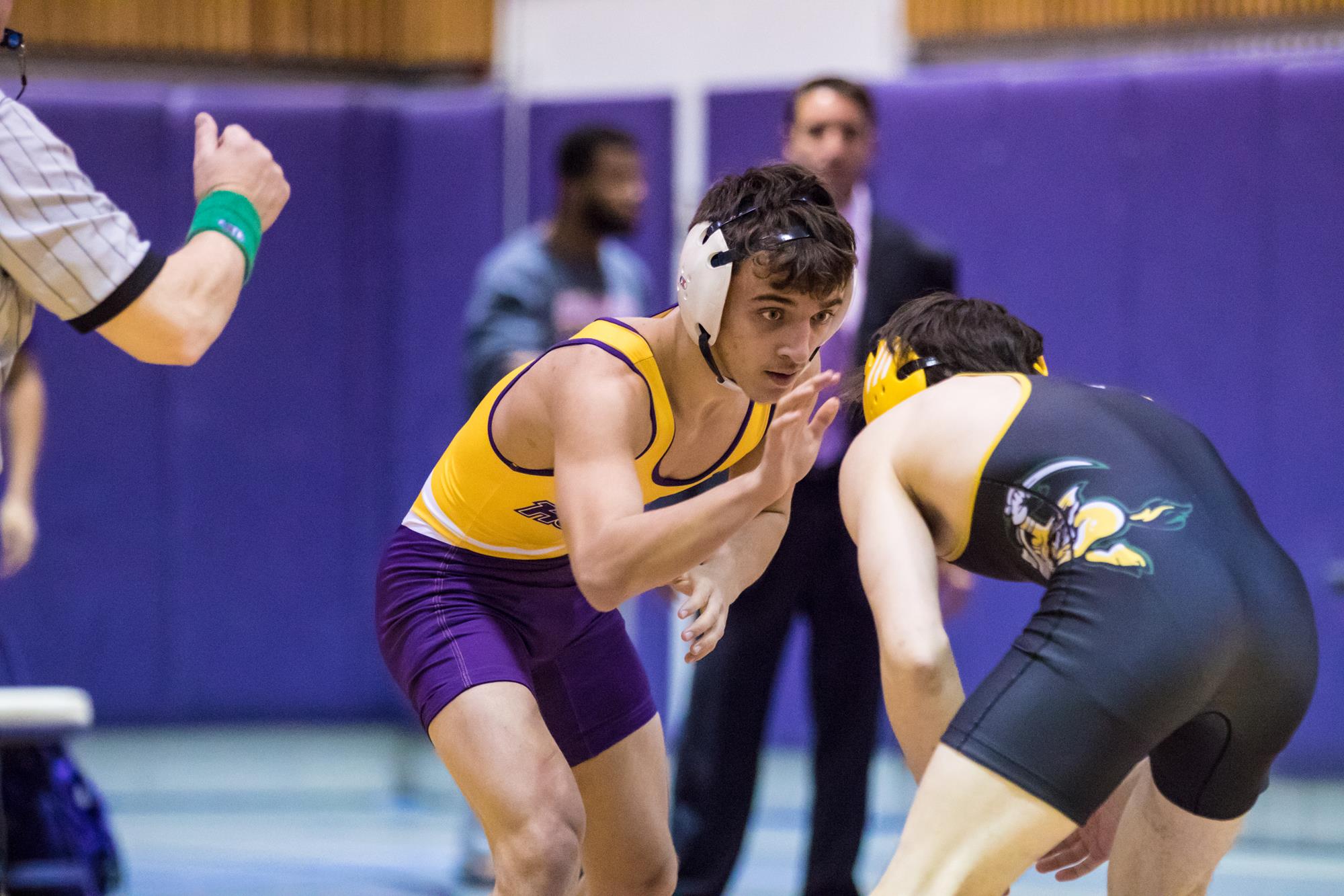 Wrestling Blanked at Tri-Match - Hunter College Athletics